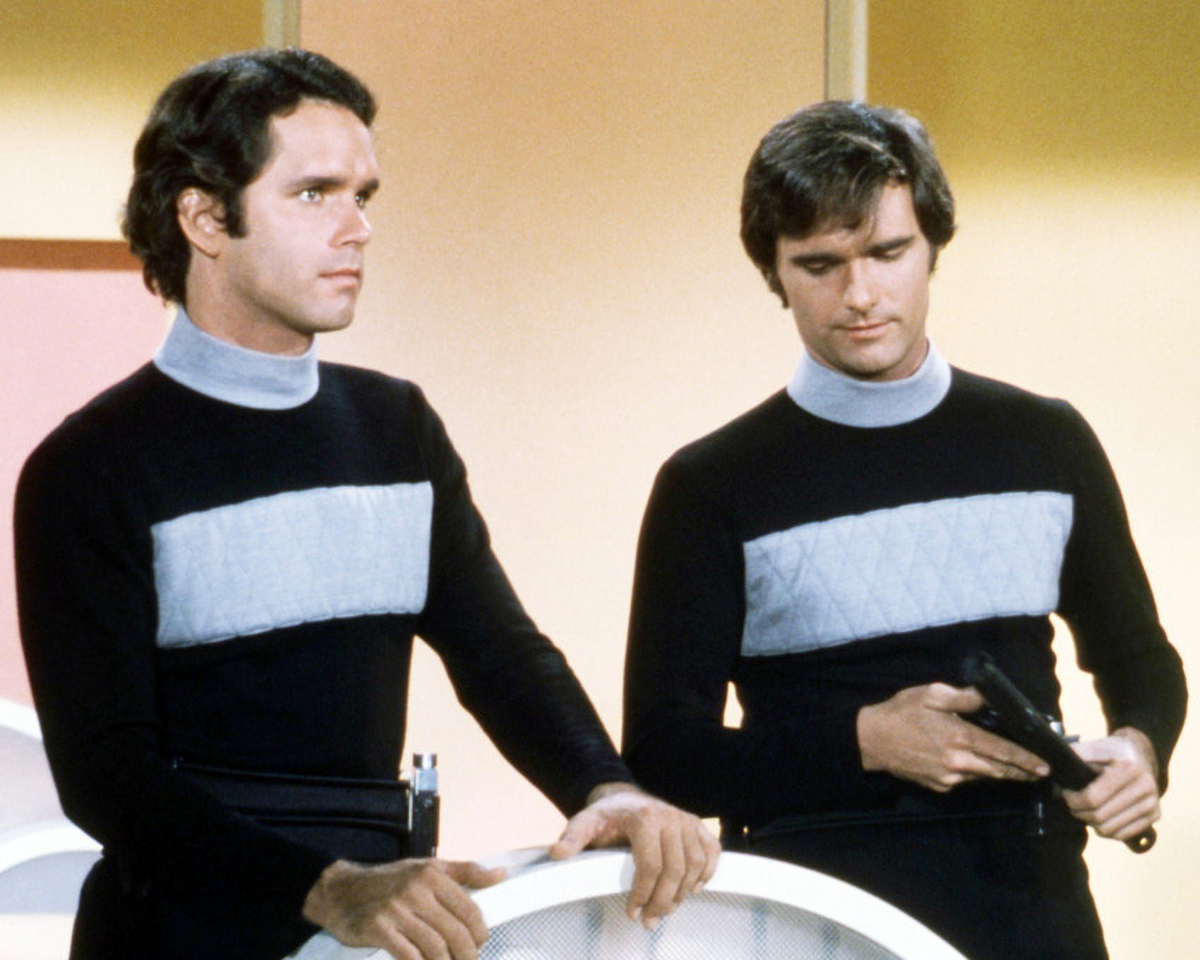 Logan's Run Featuring Gregory Harrison, Randy Powell 24X36 Classic ...