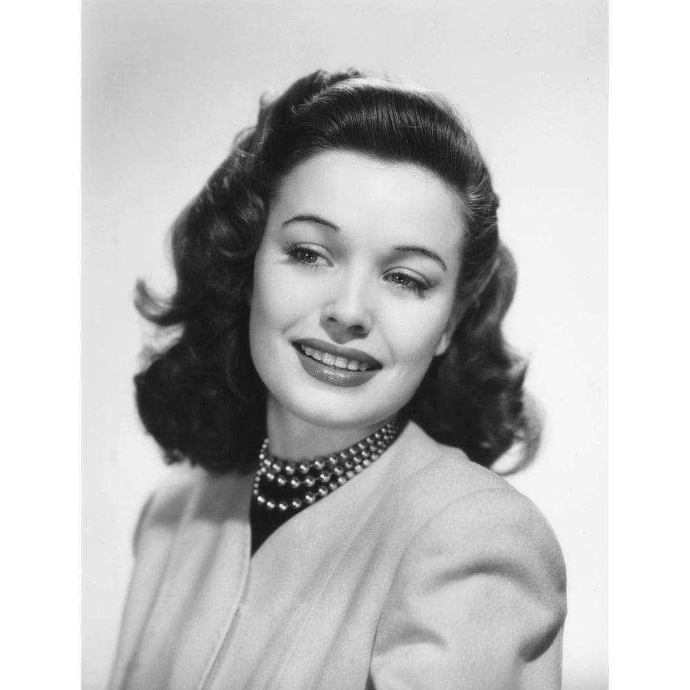 Lois Collier Portrait (16 x 20) - Walmart.com
