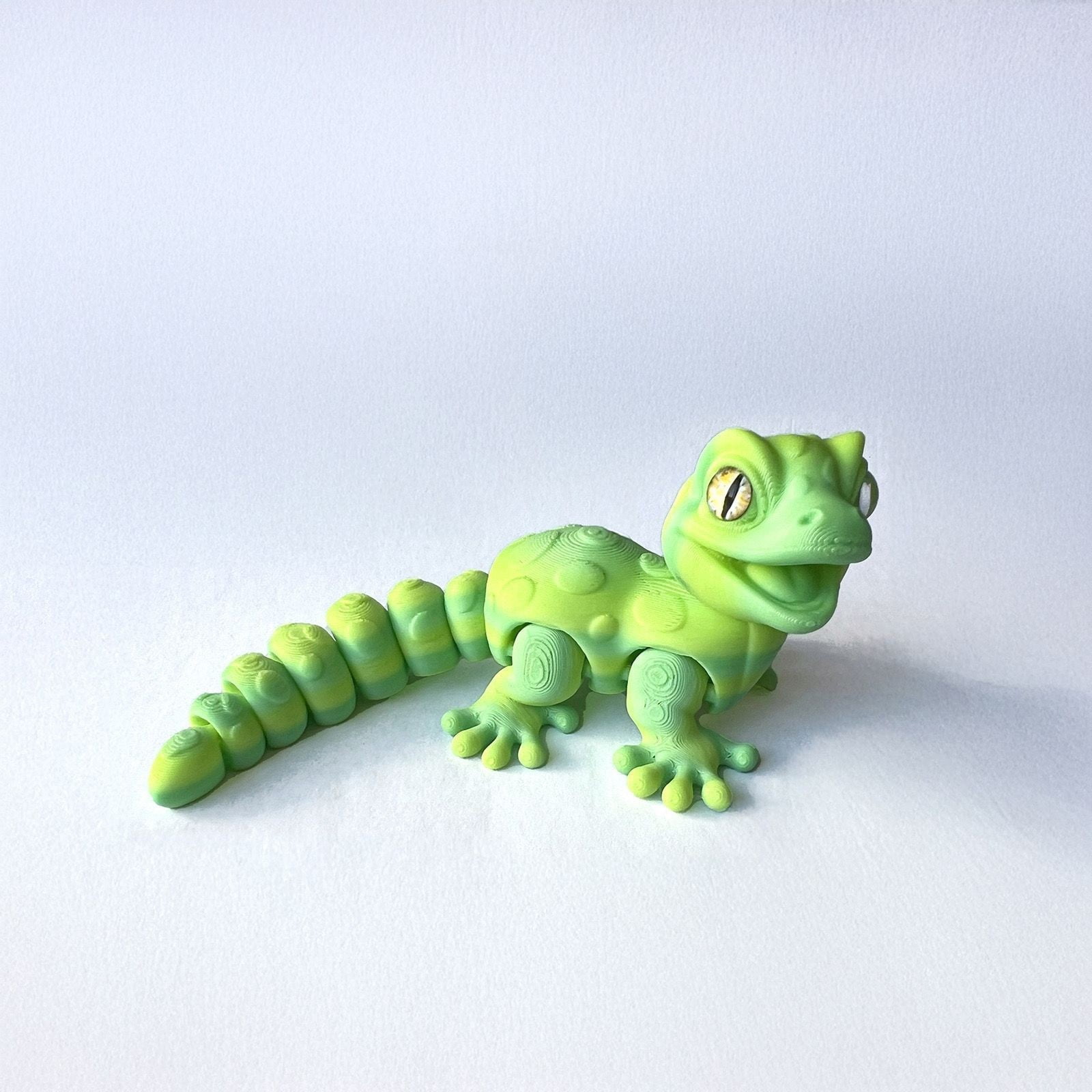 Lolynie 3D Printed Mini Gecko With Eyes Color Gradient Model Toy ...