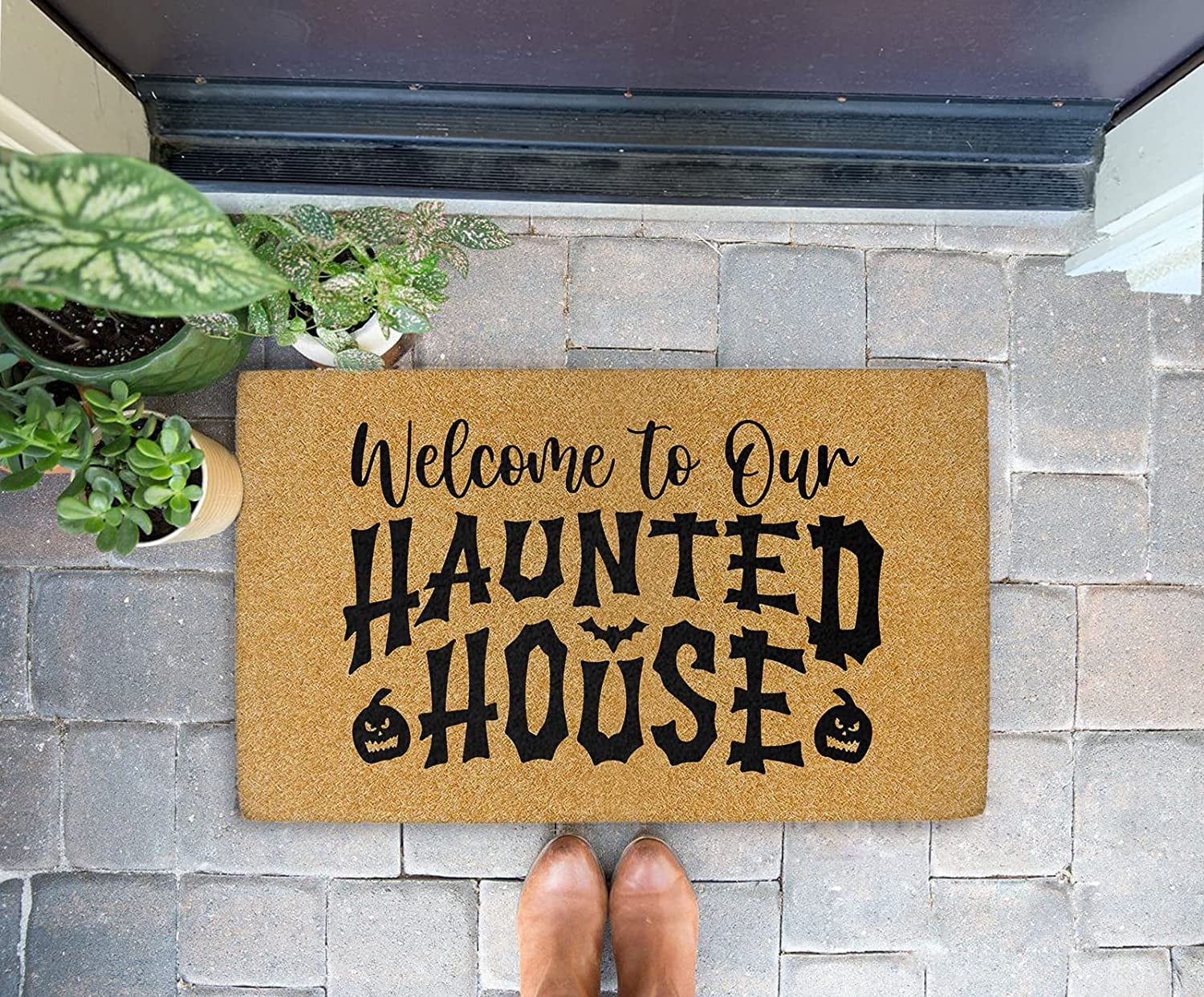 Lonkogqi Welcome Door Mats Welcome to Our Haunted House Doormat Welcome ...