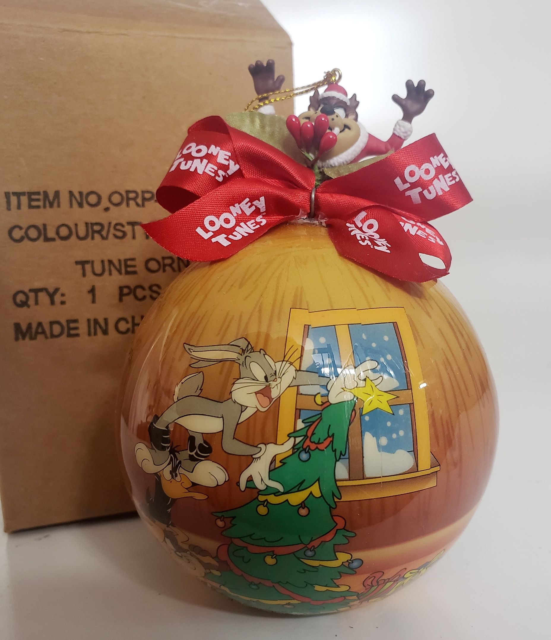 Looney Tunes Collectible Ball Ornament - Jack n' The Box Taz Santa ...