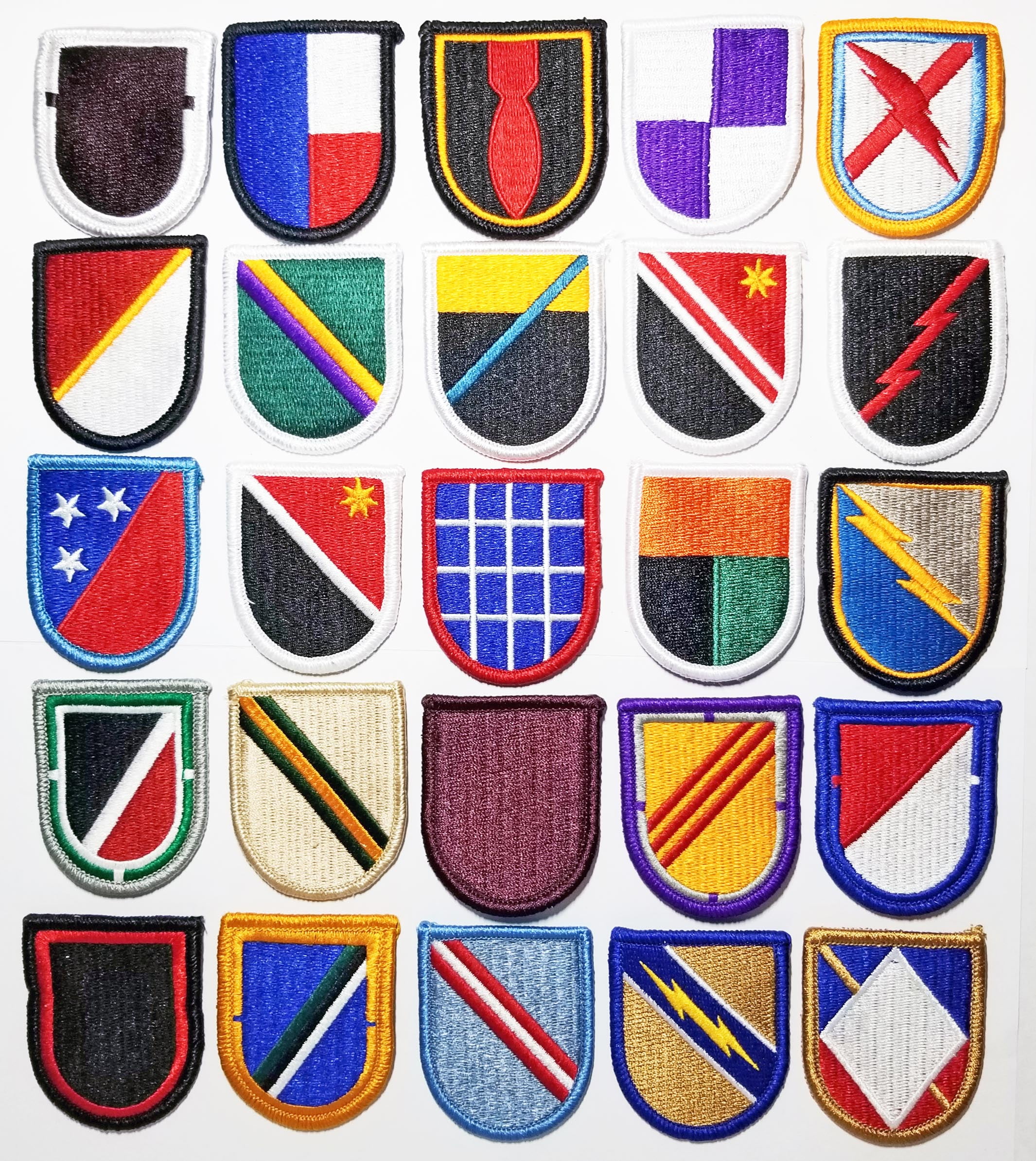 Lot of 25 Army Unit Insignia Multicolor Beret Flash Patches - Walmart.com