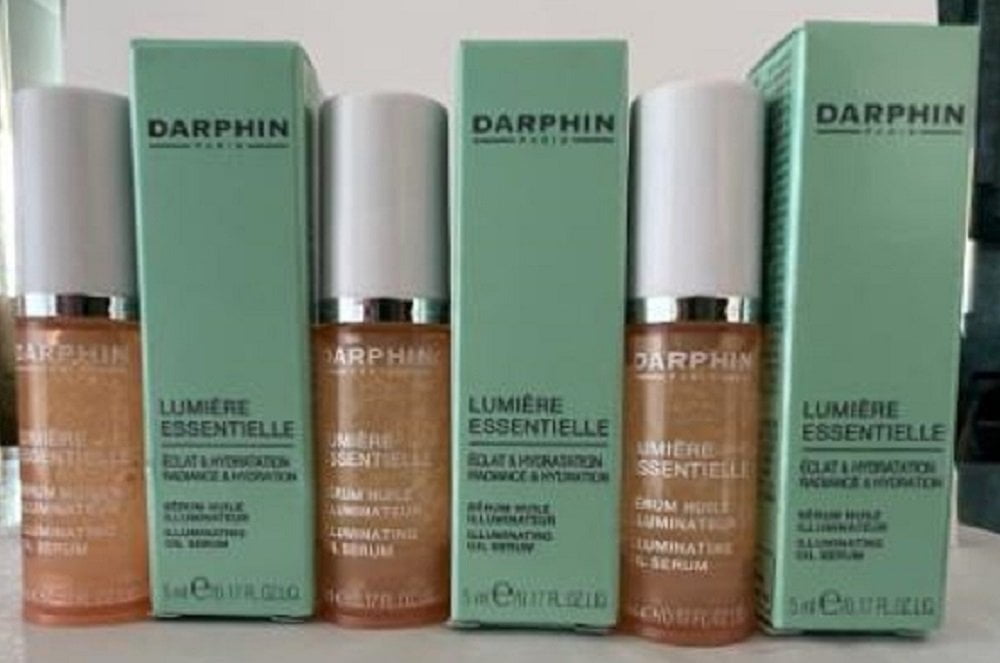 Darphin Lumiere Essentielle Illuminating Oil Serum - Radiance ...