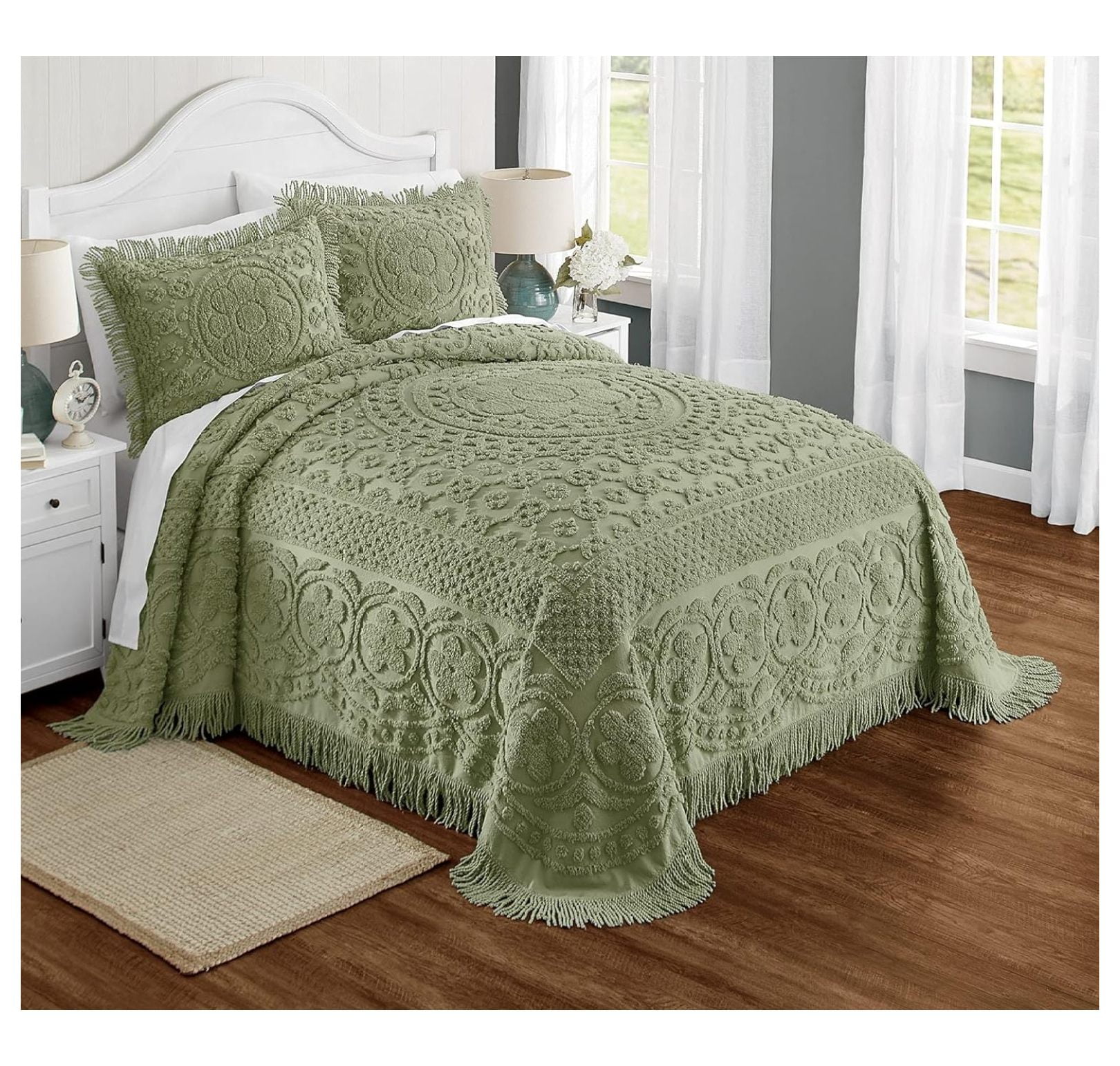 LouZub Emily Floral Chenille Bedspread, Soft Cotton Comforter, Full Size Quilt in Sage - Luxury ...