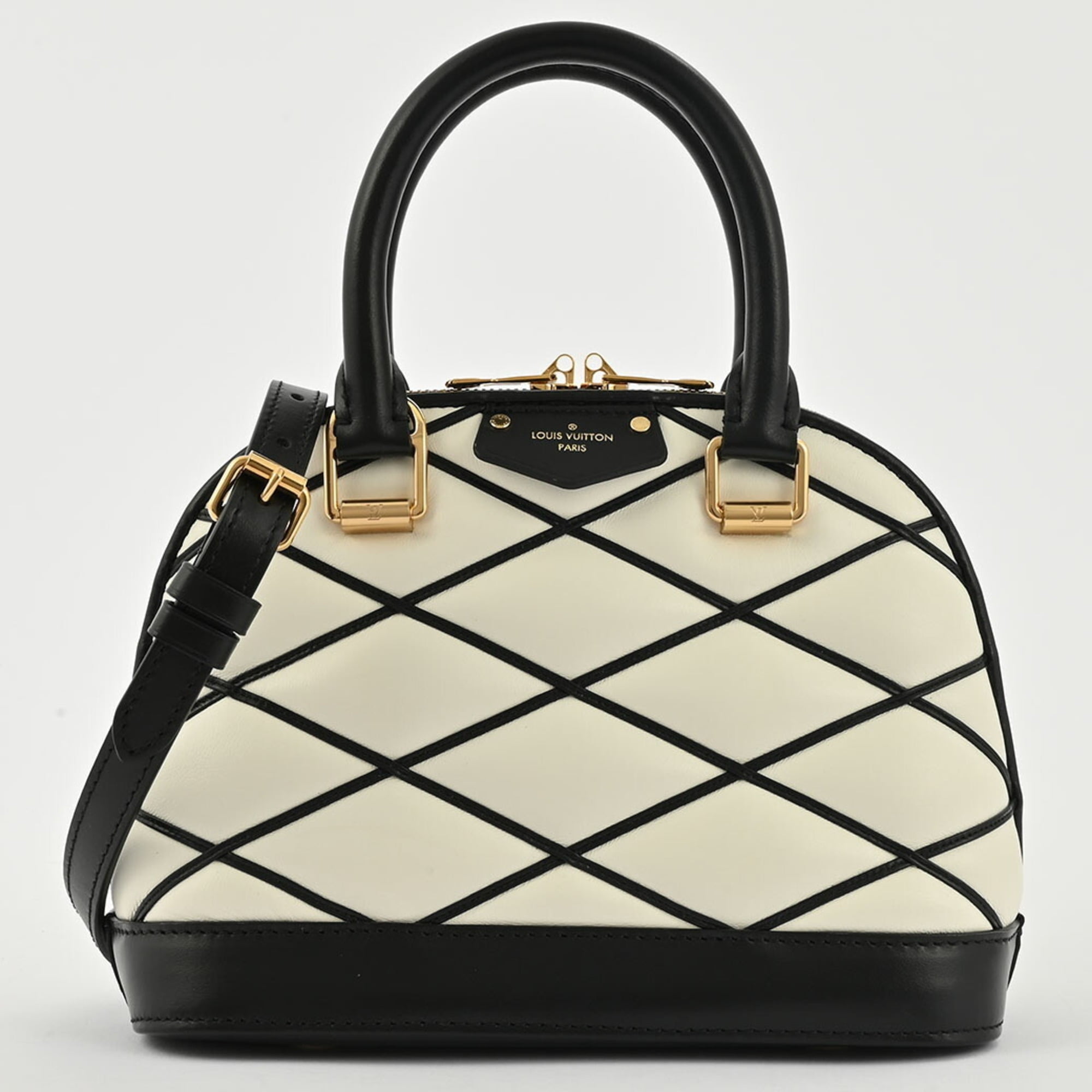 Amazing Black White Handbags Pictures