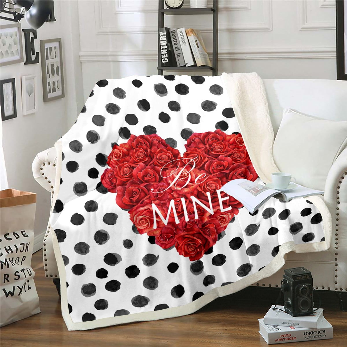 Love Blanket Black and White Dots Pattern Fleece Blanket Valentine Day ...
