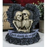 Love Never Dies Halloween Decorations: Black Wedding Roses Heart Wreath Skeleton Couple Figurine ...