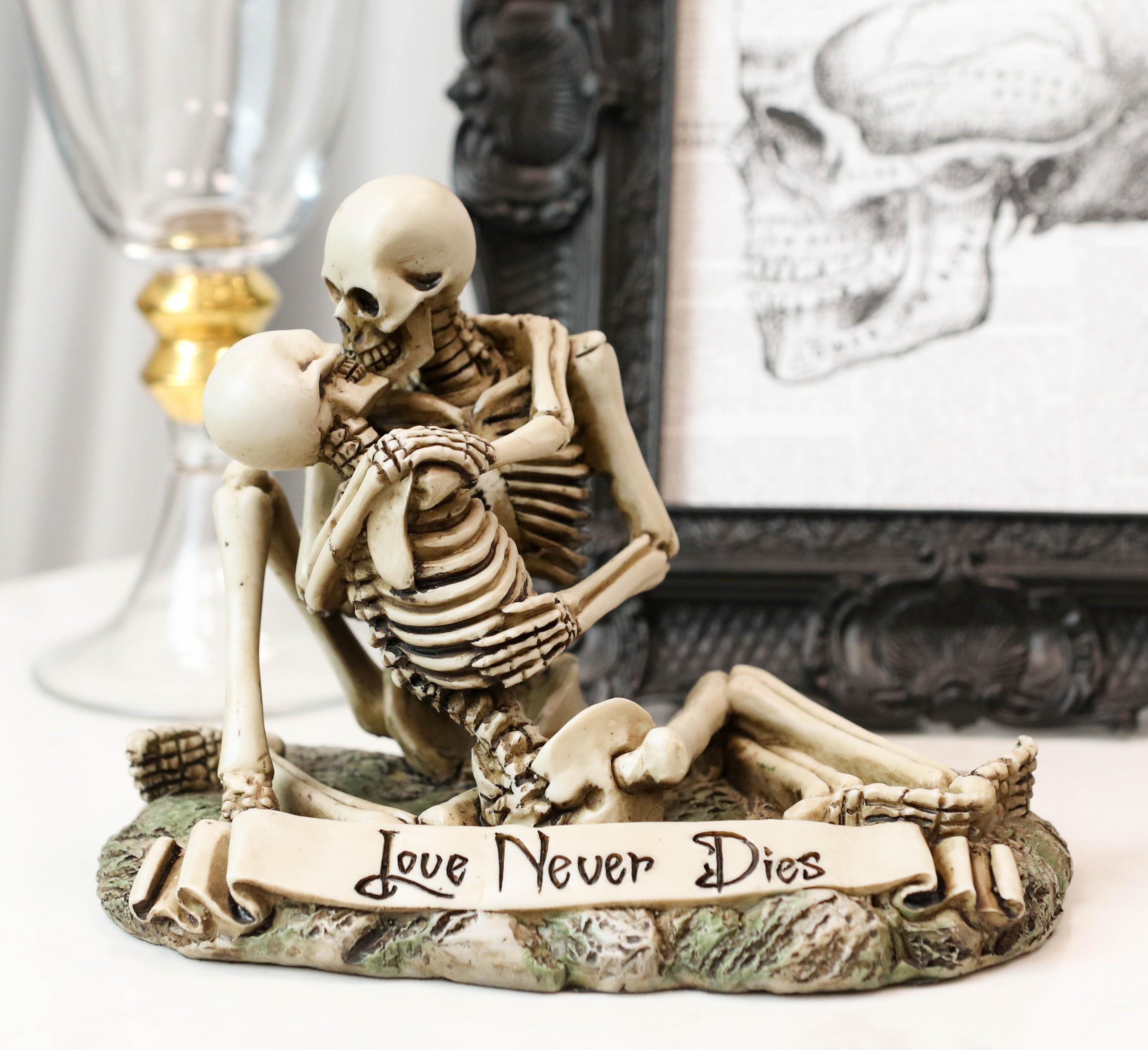 Love Never Dies Day Of The Dead Skeleton Couple Kissing By The Graveyard Statue - Walmart.com