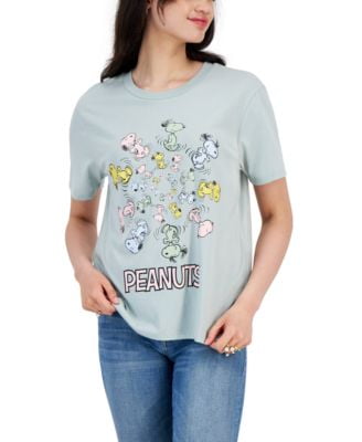 Love Tribe Juniors' Peanuts Graphic Snoopy T-Shirt - Walmart.com
