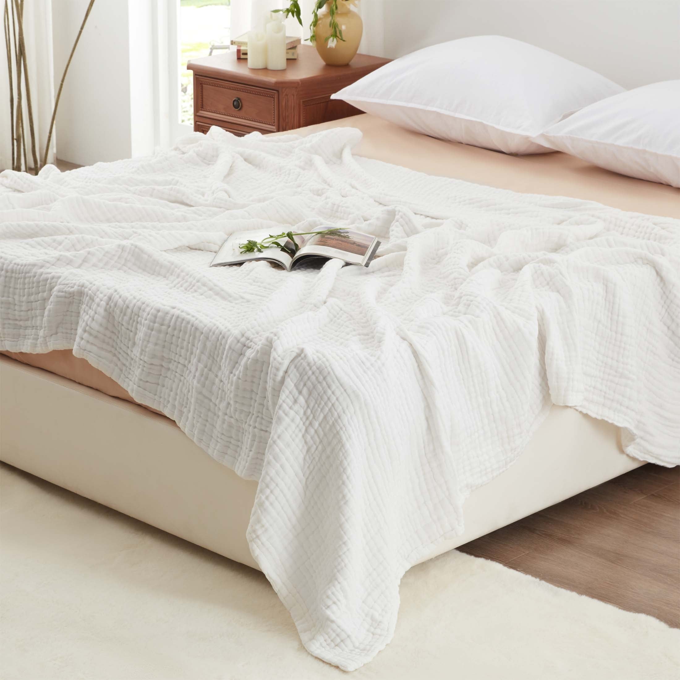 Love's cabin 6 Layer 100% Cotton Queen Muslin Blankets for Adults, Soft ...