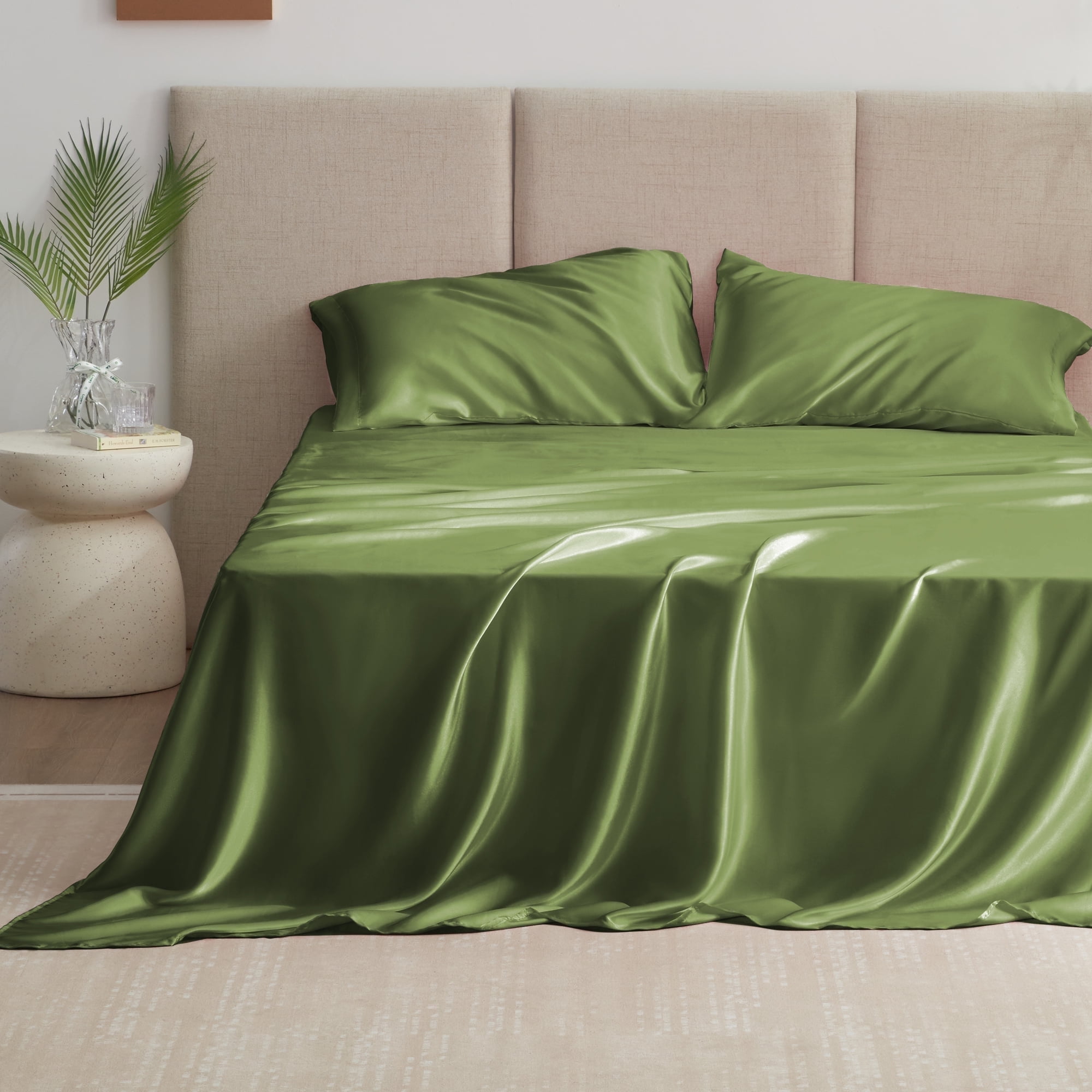 Love's cabin Satin Sheets Queen Sheet Set Deep Pocket Luxury Silky Bed ...