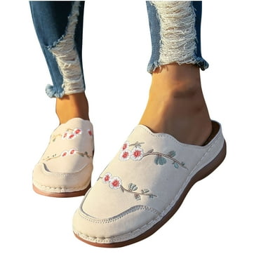 BERANMEY Women's Suede Clogs & Mules Stylish Leather Mules with Arch ...