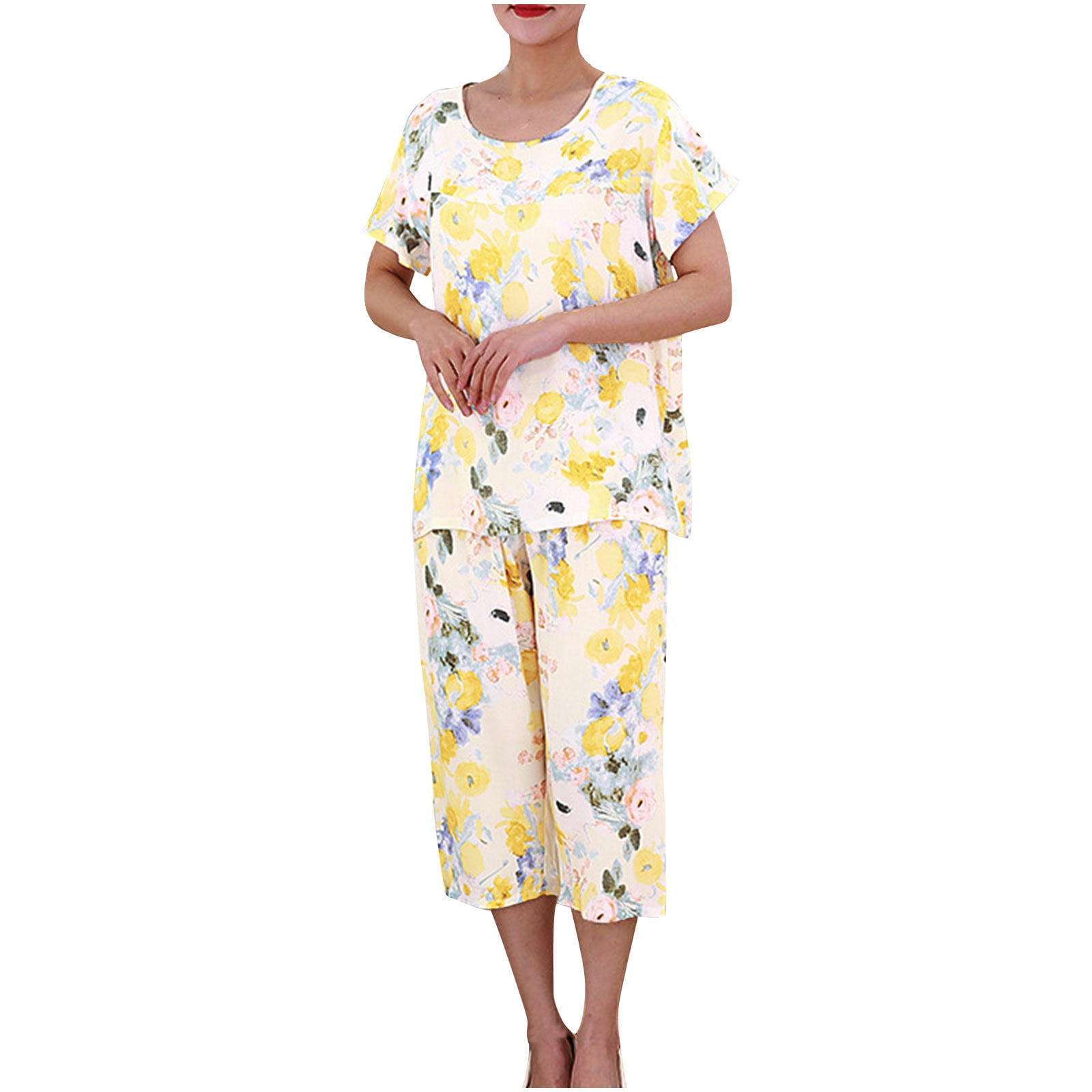 Lovskoo Women's Plus Size Sleepwear Capri Pajama Sets Short Sleeve Two-Piece Set Crew Neck Tops ...