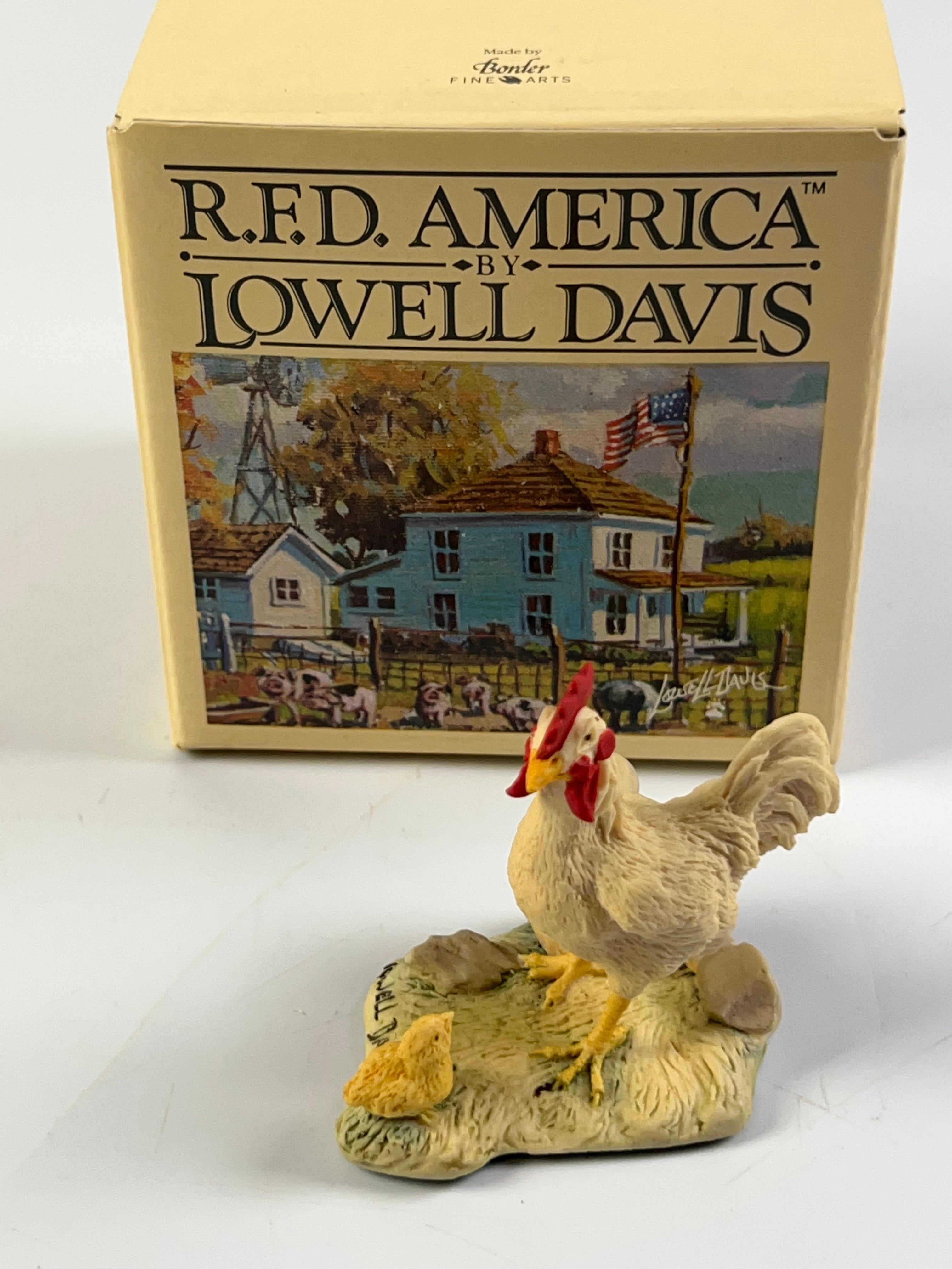 Lowell Davis Figurines