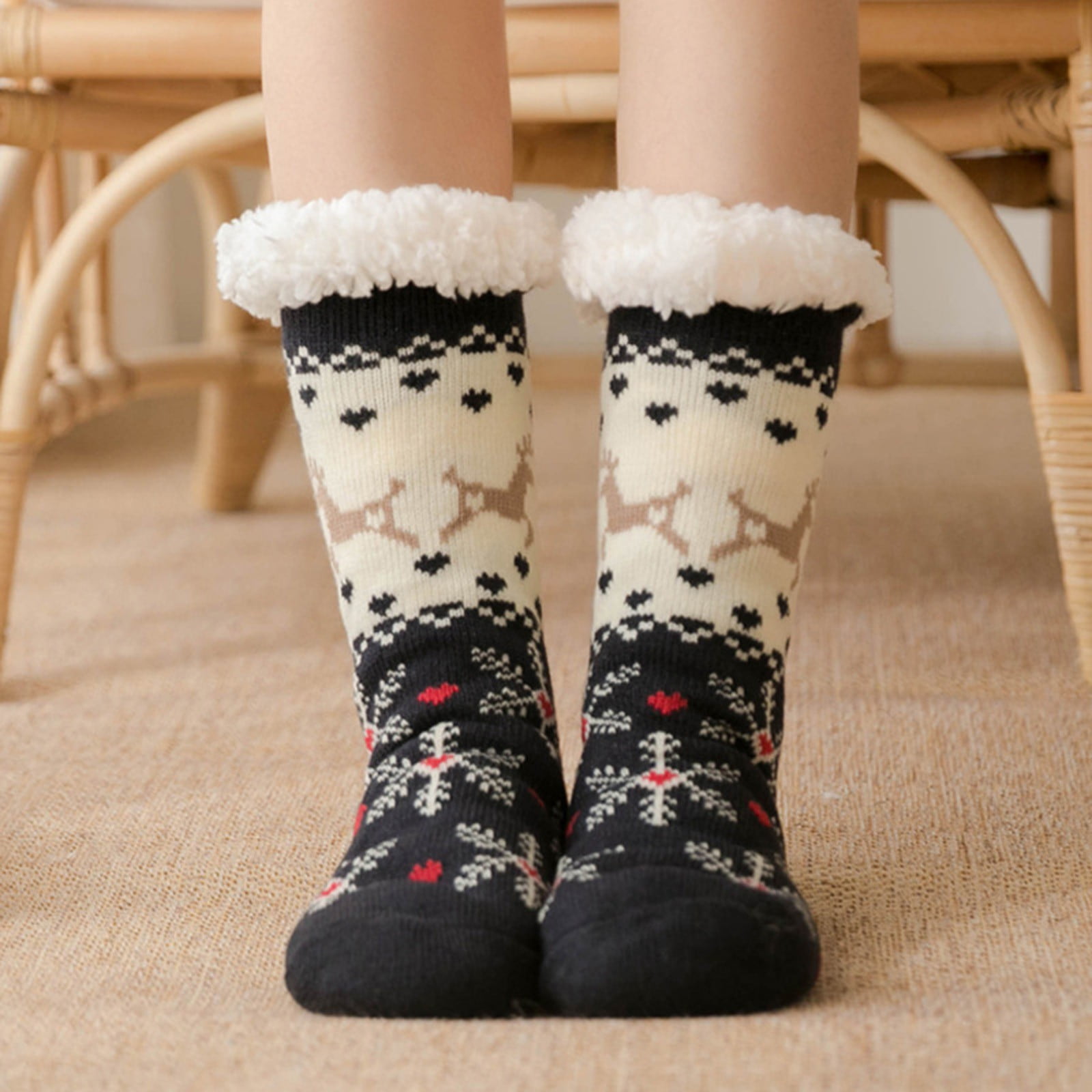 Lroveb Fuzzy Christmas Socks for Women Women's Winter Super Soft Warm ...
