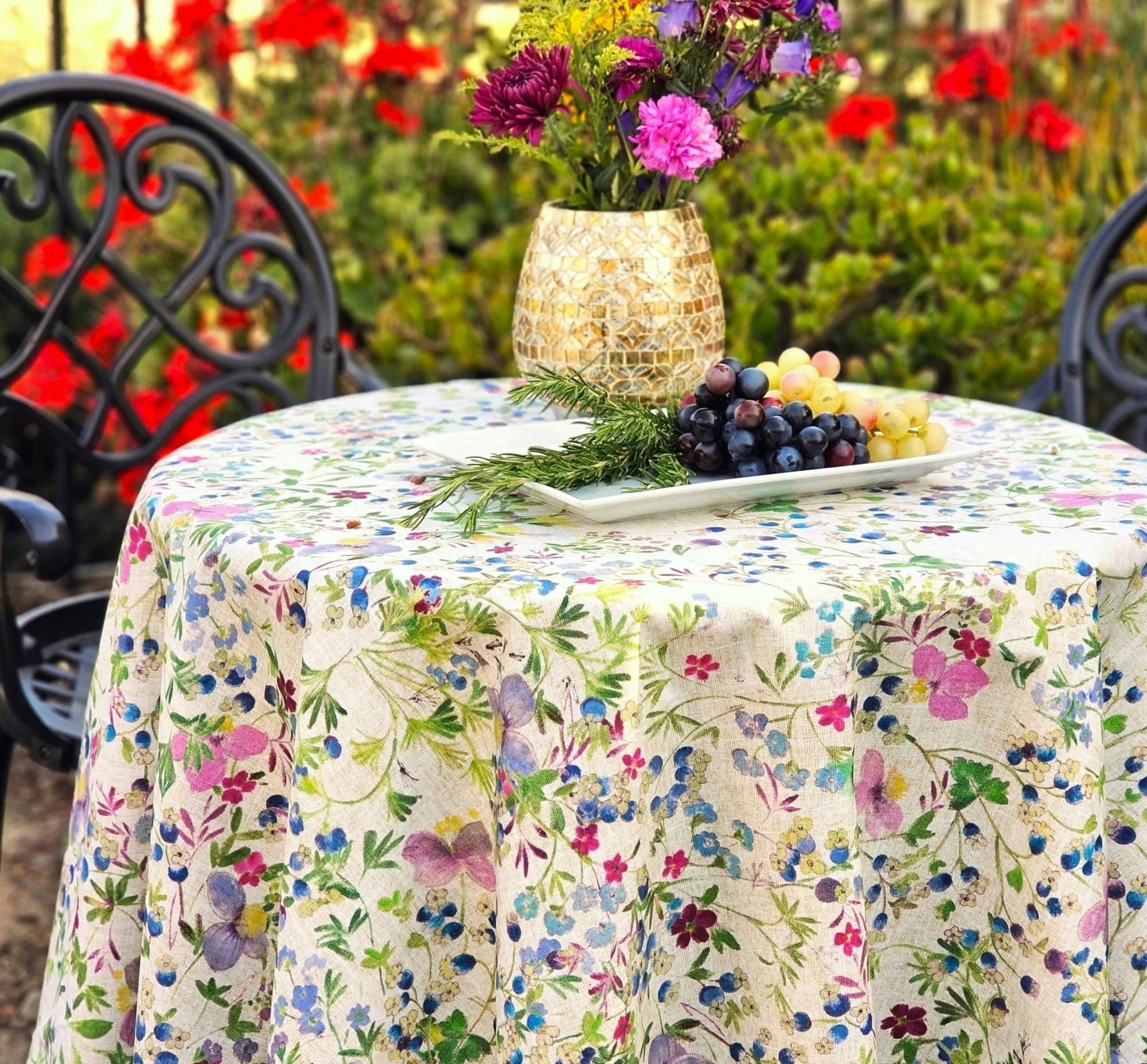 Luana Wildflowers French Country Acrylic Cotton Coated Tablecloth - 59 ...