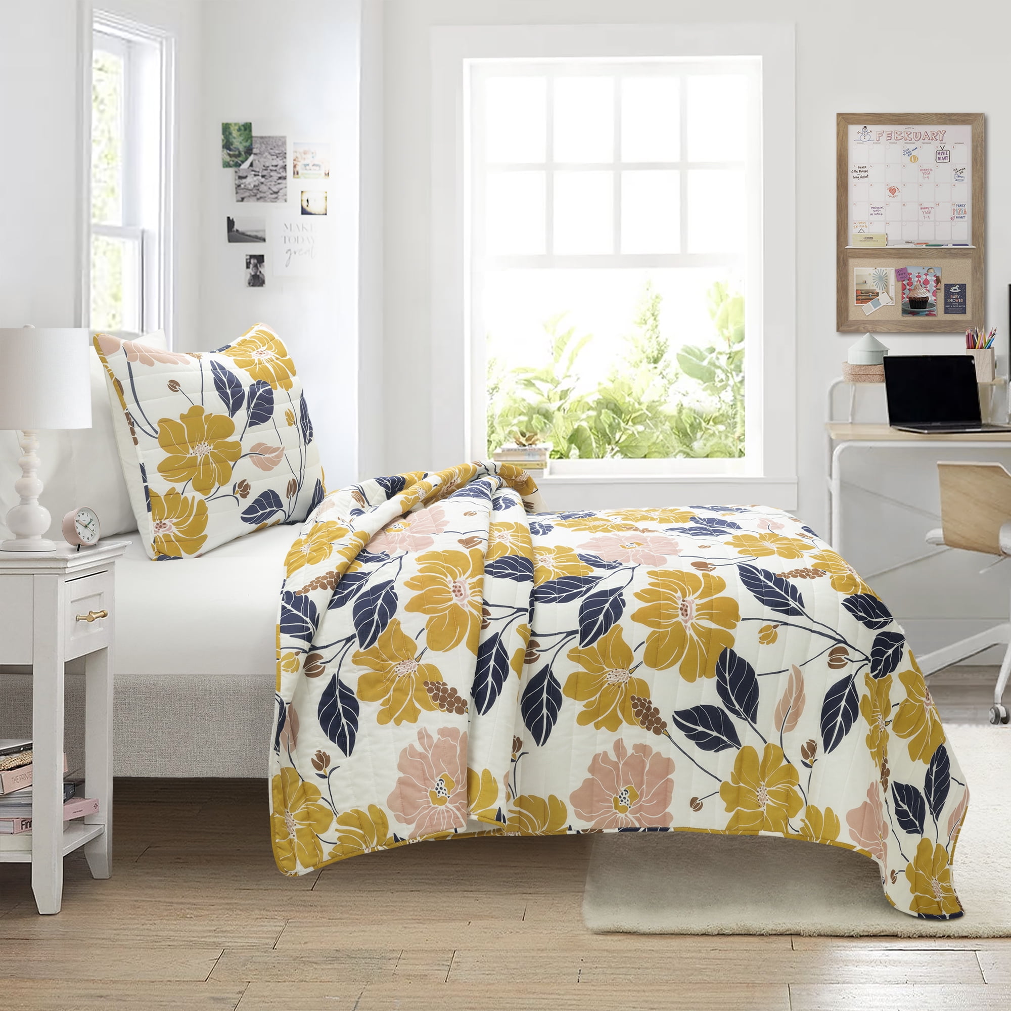 Lucia Abstract Floral Cotton Quilt Yellow/Navy 2Pc Set Twin XL ...