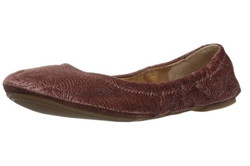 Lucky Brand Women’s Emmie Ballet Flats, Sable Velvet, 7 M - Walmart.com
