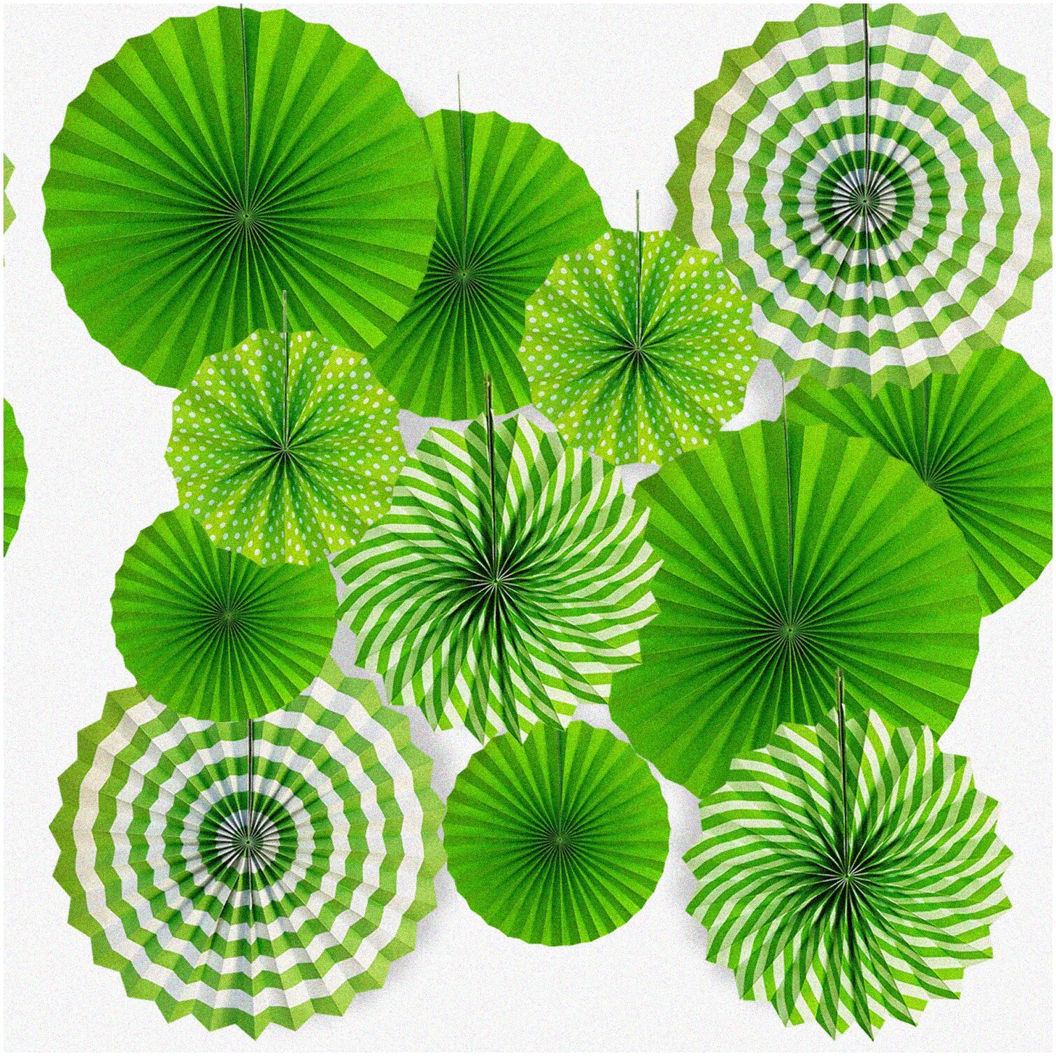 Lucky Fiesta Fan Set - Vibrant Green Paper Decorations for St. Patrick ...