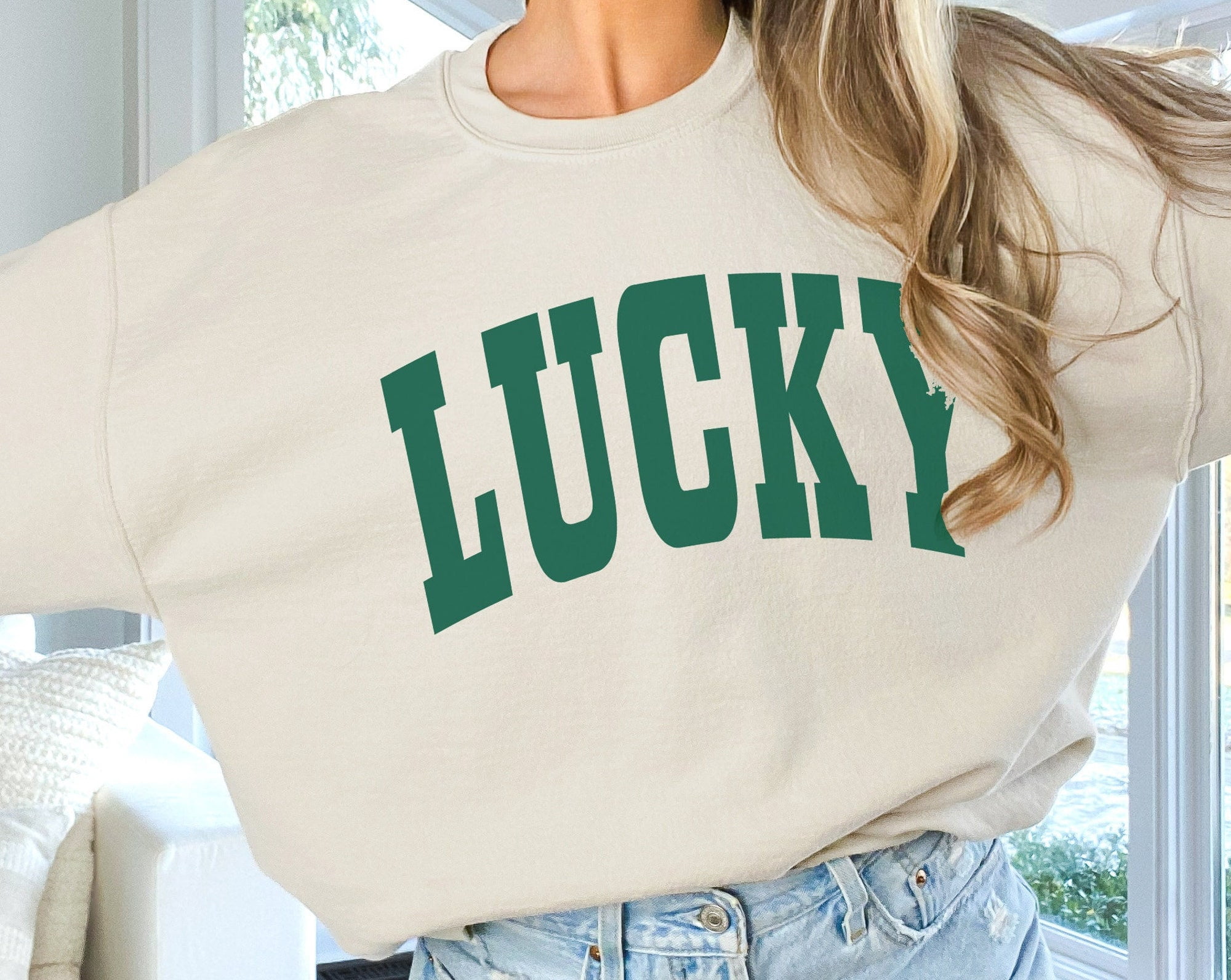 Lucky TShirt St Patricks Hoodie Varsity College Lettering St Paddys Day ...