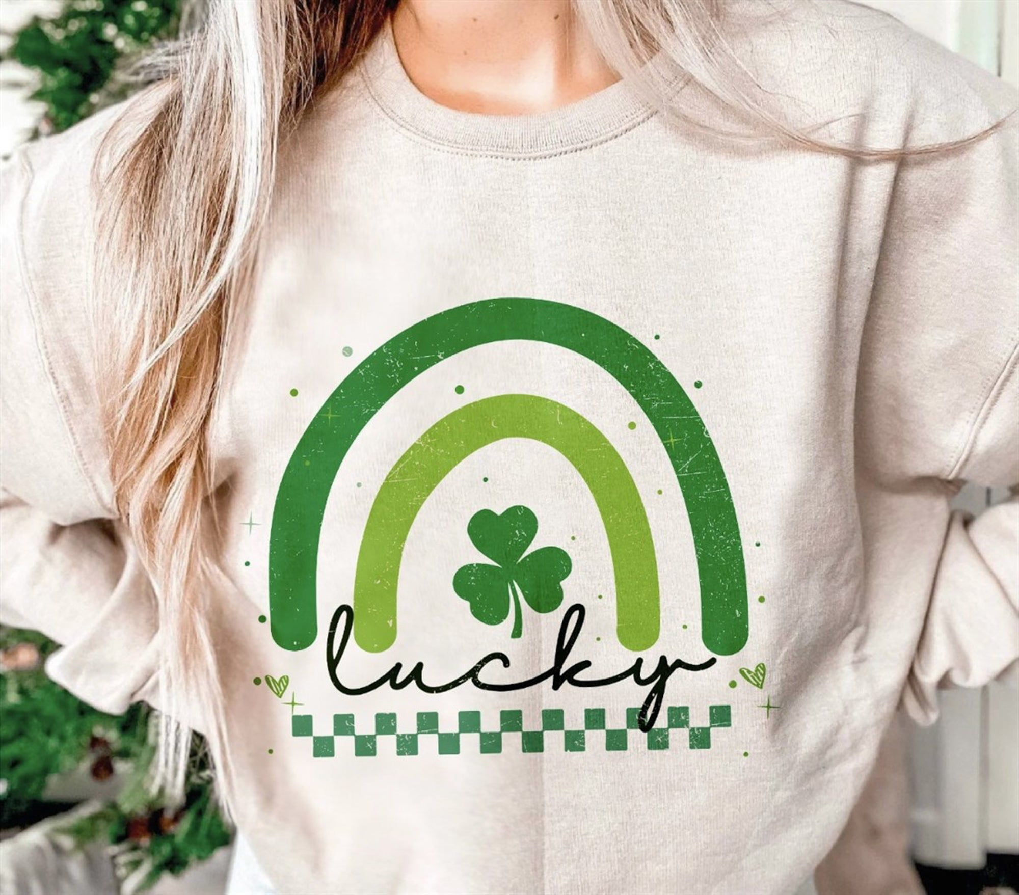 Lucky With Clover & Rainbow Crew Sweatshirt - Walmart.com