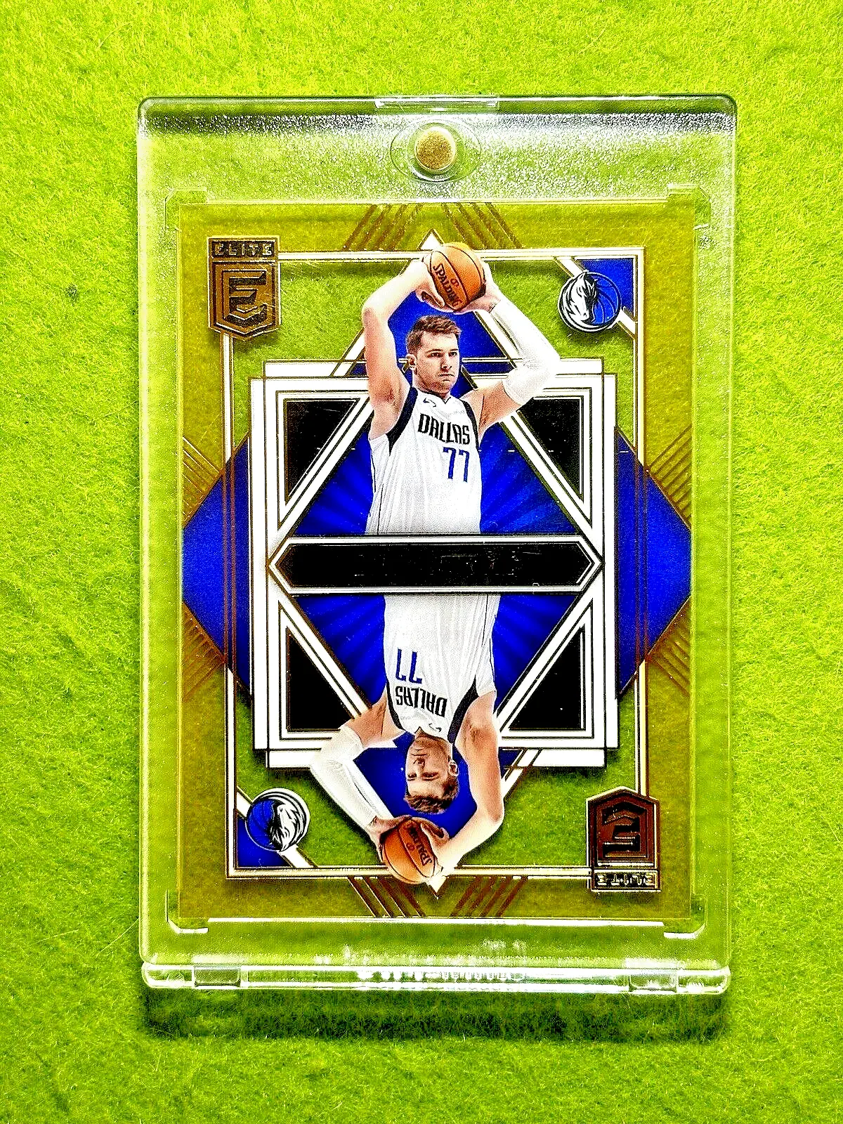 Luka Doncic ASIA GOLD CLEAR DECK SSP CARD JERSEY #77 MAVERICKS 2021 ...