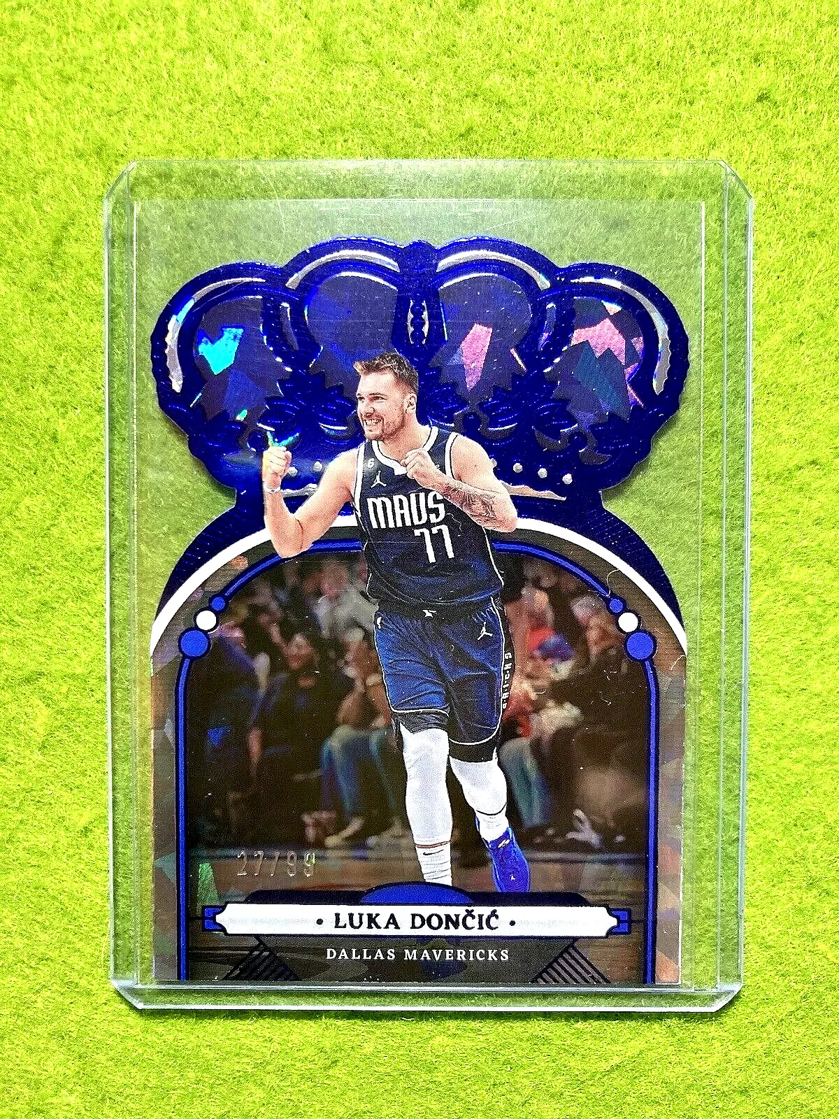 Luka Doncic BLUE CRYSTAL PRIZM #/99 Die Cut Card Mavericks SP 2022 Crown Royale - Walmart.com