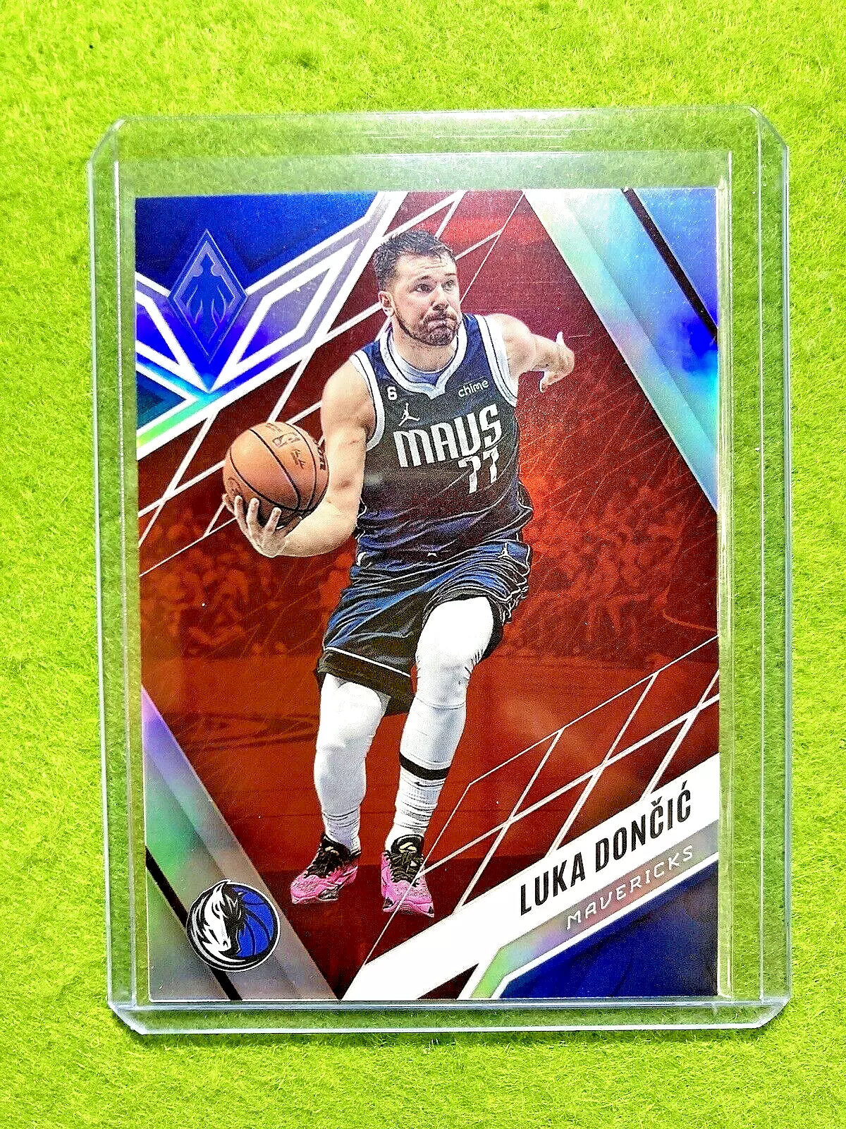 Luka Doncic RED PRIZM # /149 SP CARD 2022 LUKA DONCIC Phoenix Red MAKE ...