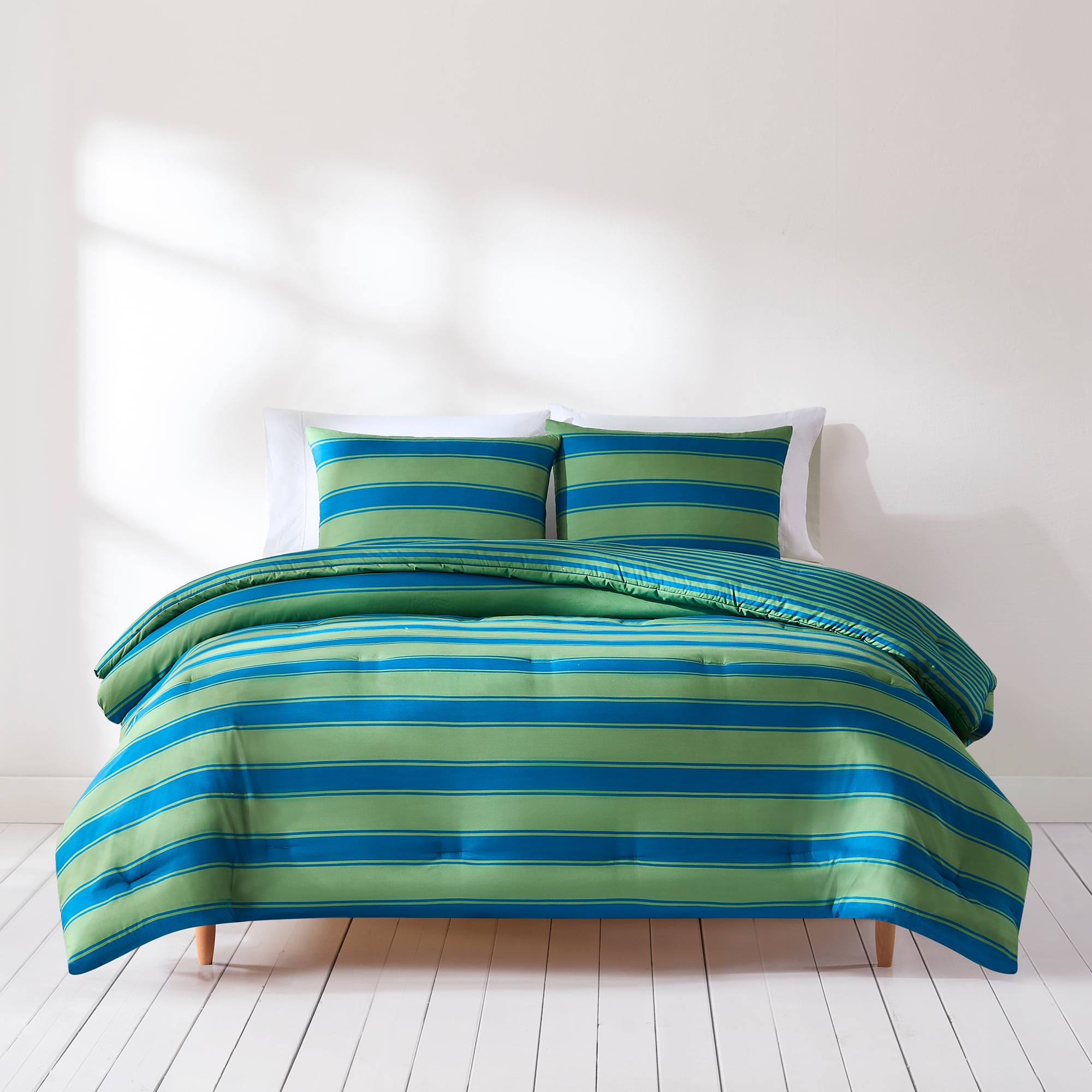 Lush Decor Gale Cabana Stripe? Reversible Comforter 3 Piece Set Full ...