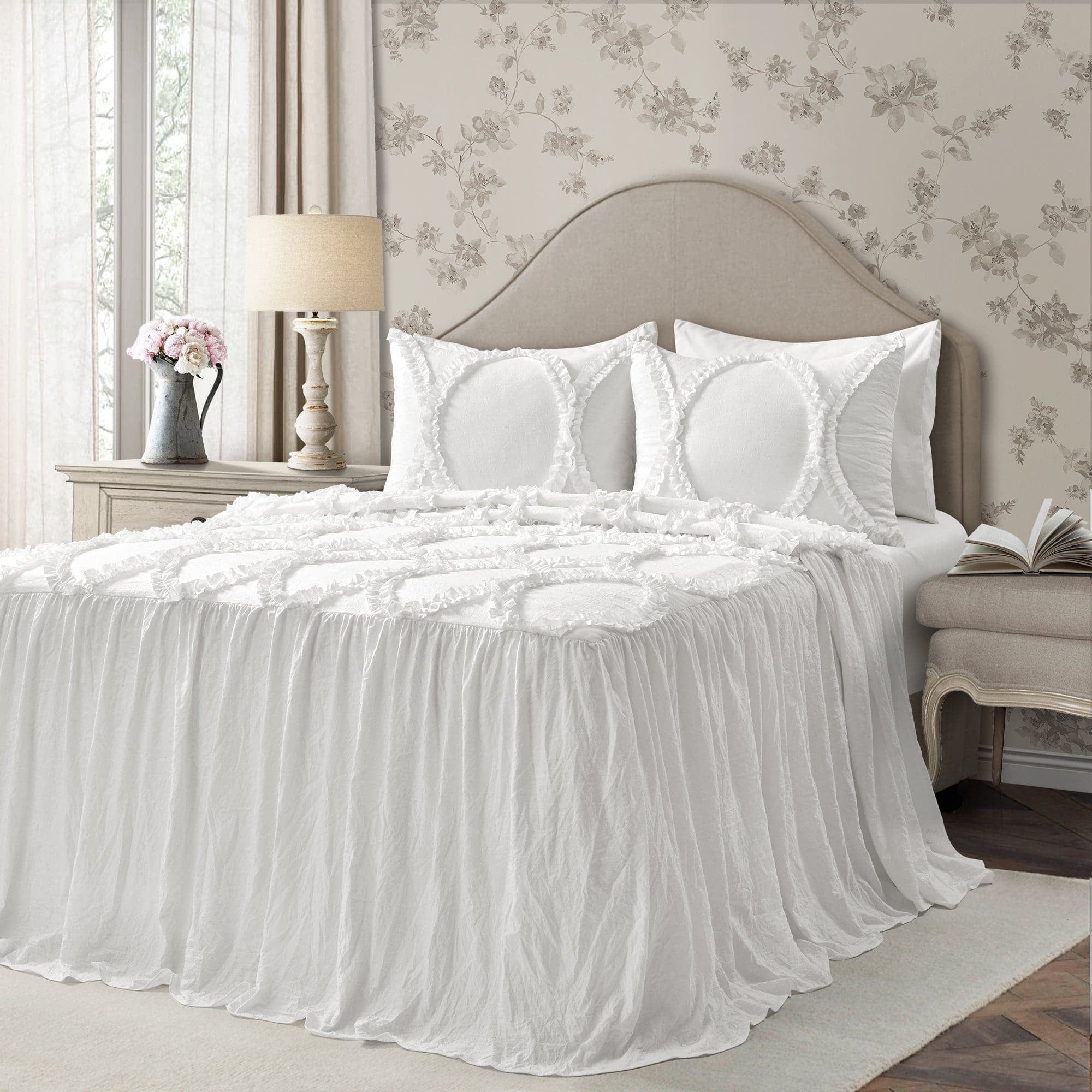 Lush Decor Riviera Ruffle Detail, Bedspread, Queen, White, 3-Pc Set ...