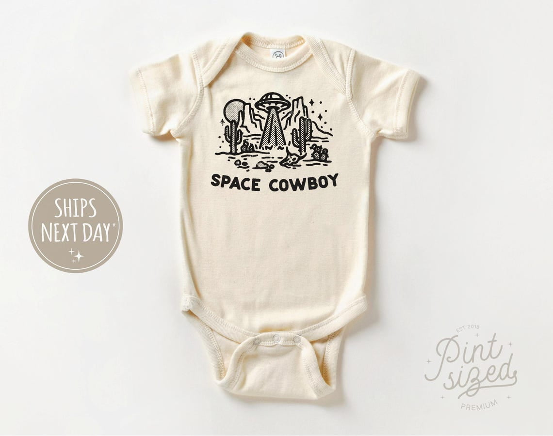 Luvly Space Baby - Retro Spaceship Bodysuit - Western Natural Baby ...
