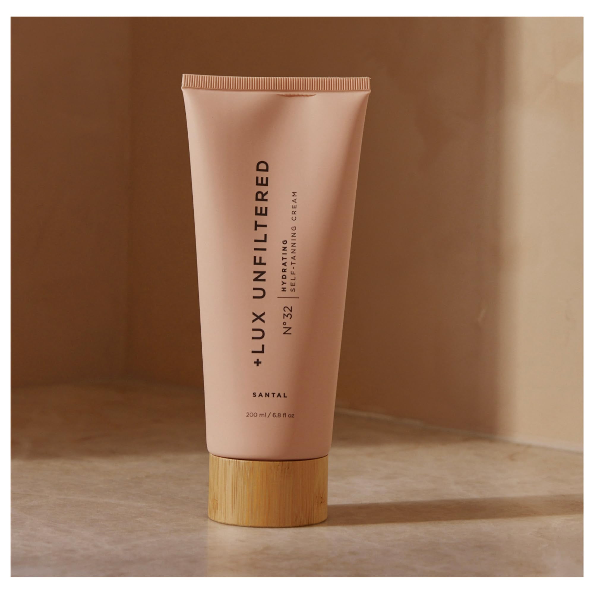 + Lux Unfiltered N°32 BCA3 Gradual Tanner, Hydrating Tanning Lotion ...