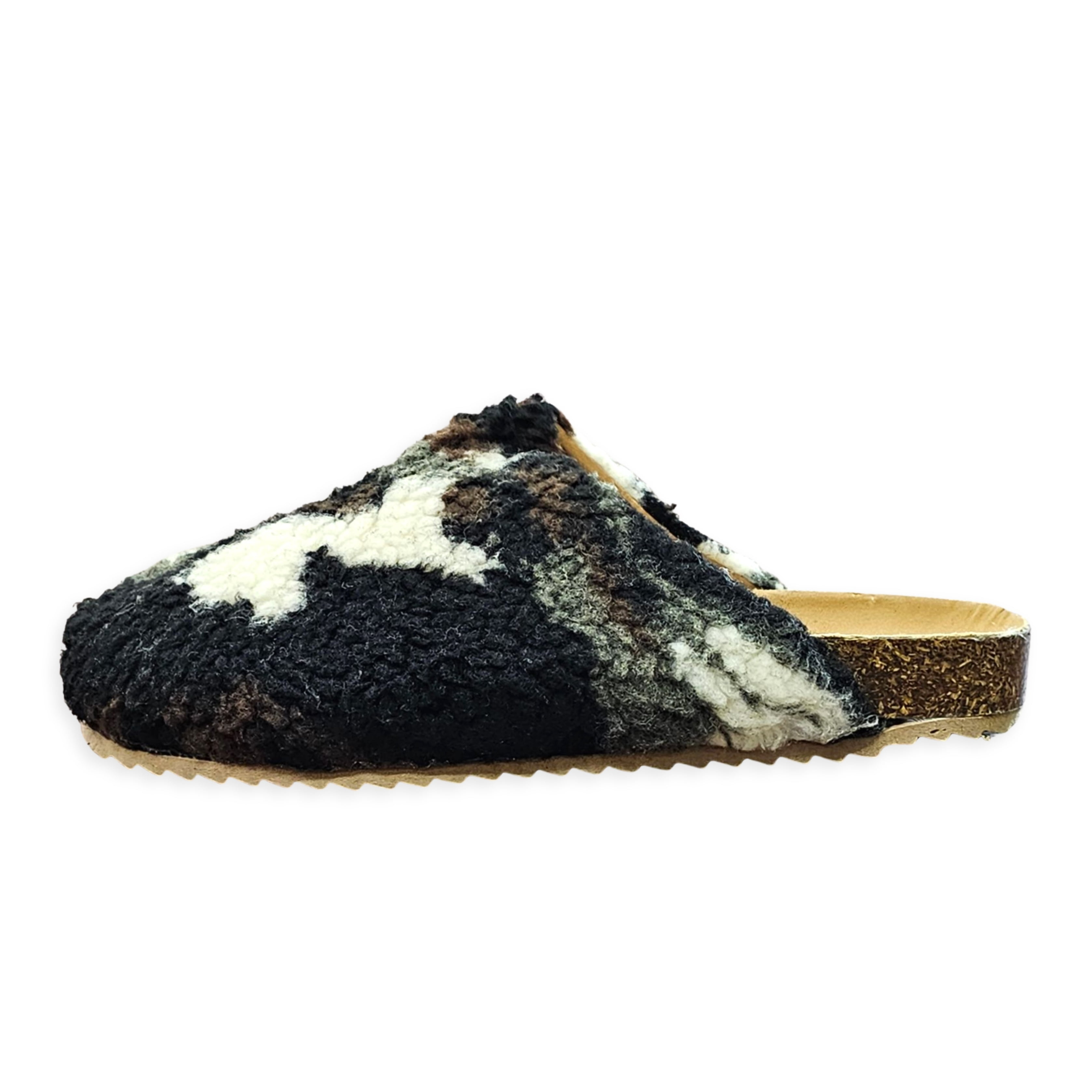 Luxemoda Womens Oozy Camo Flat Faux Shearling Mule Furry Mule Clog ...