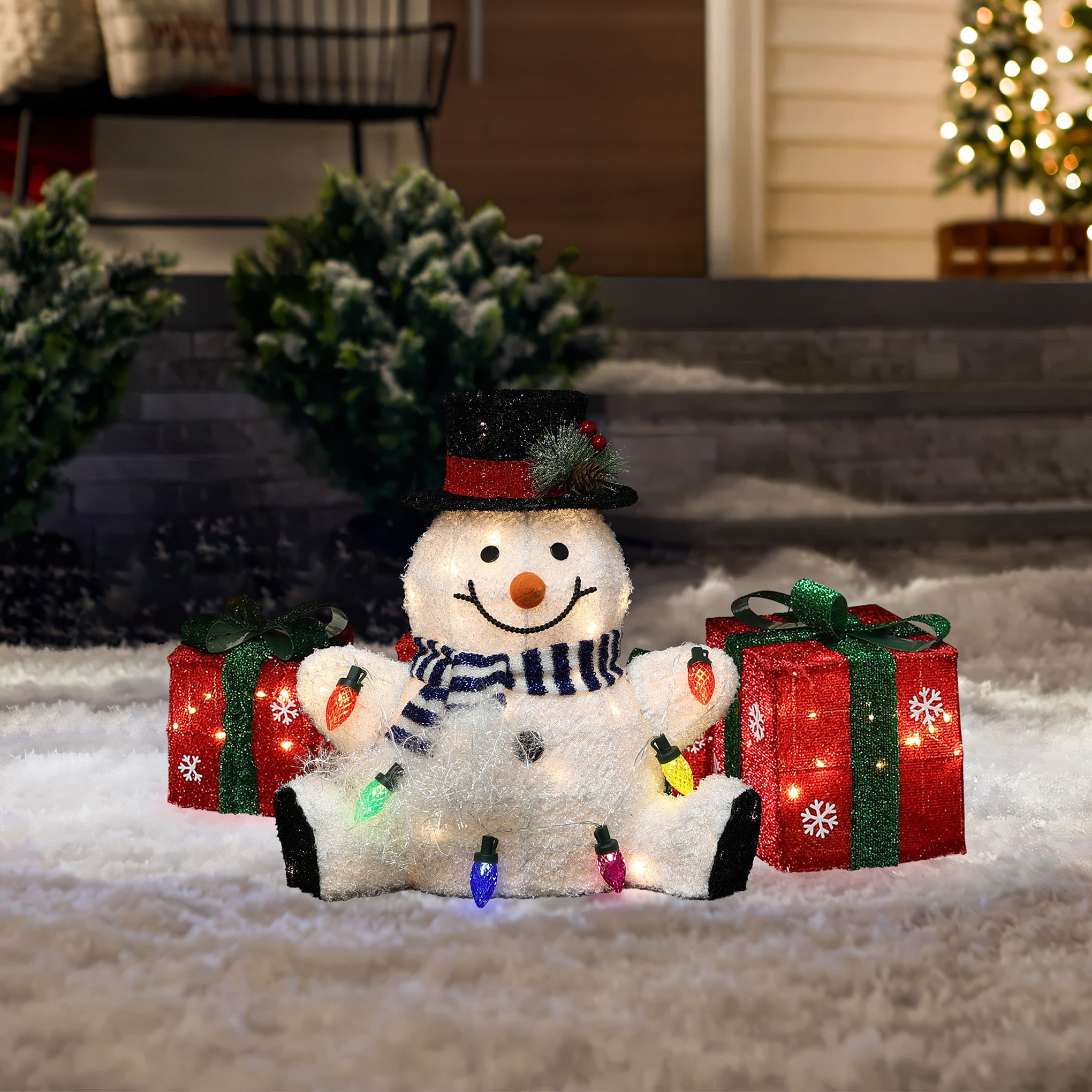 LuxenHome 1.25Ft Jolly Snowman with Black Tophat Outdoor Holiday ...