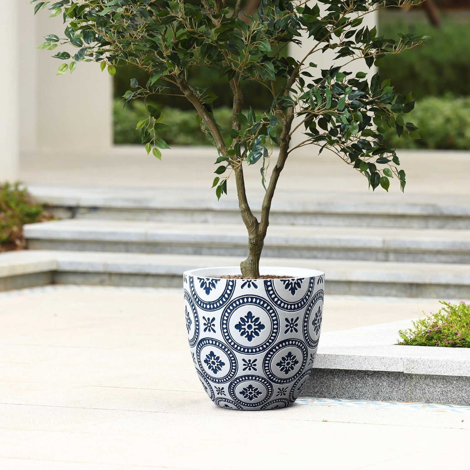 LuxenHome 12" Dia Round Planters, Large Outdoor Indoor Decorative Pot ...