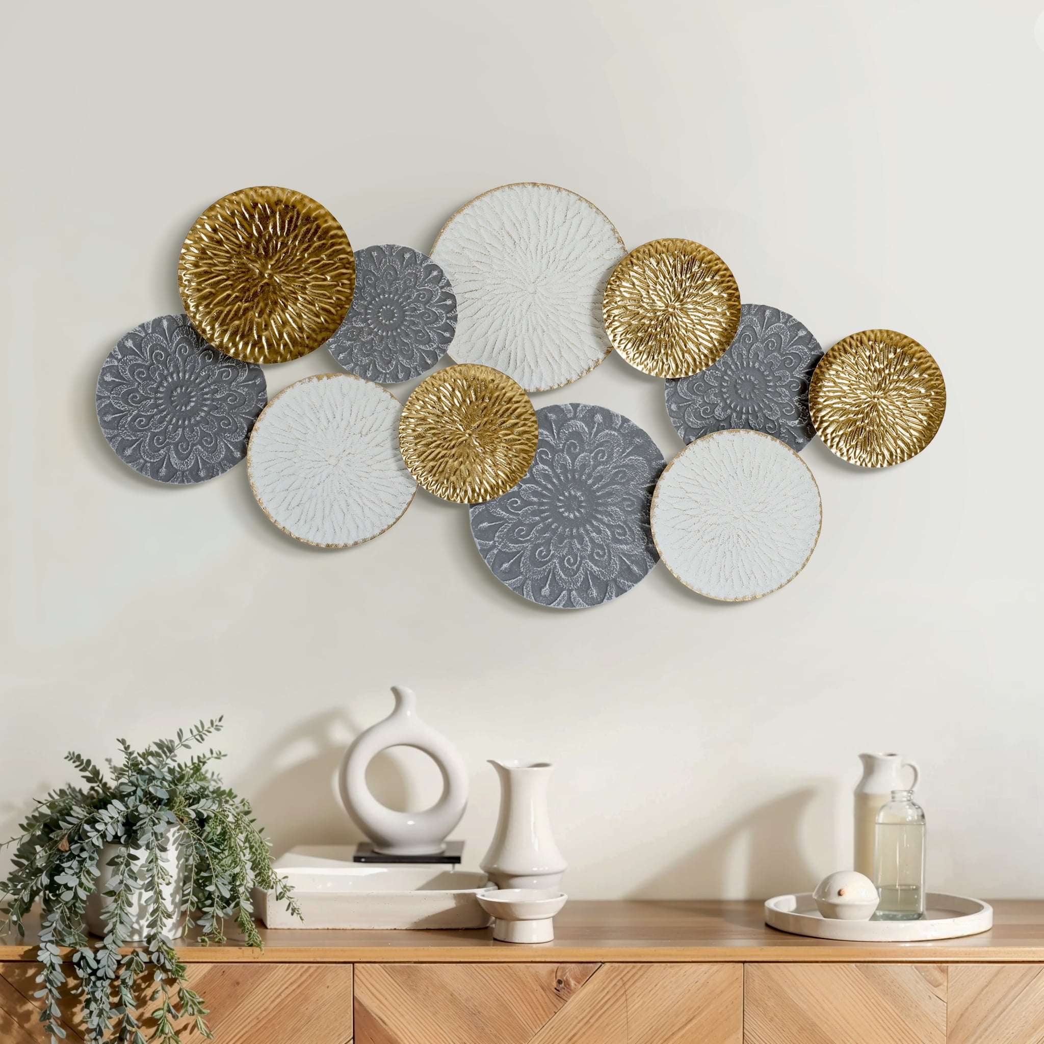 LuxenHome Modern Metal Connected Circles Wall Decor Sculpture in Multi ...
