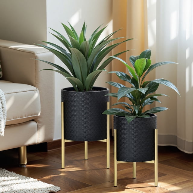 LuxenHome Set of 2 Indoor Plant Pots Black Diamond Pattern Metal ...
