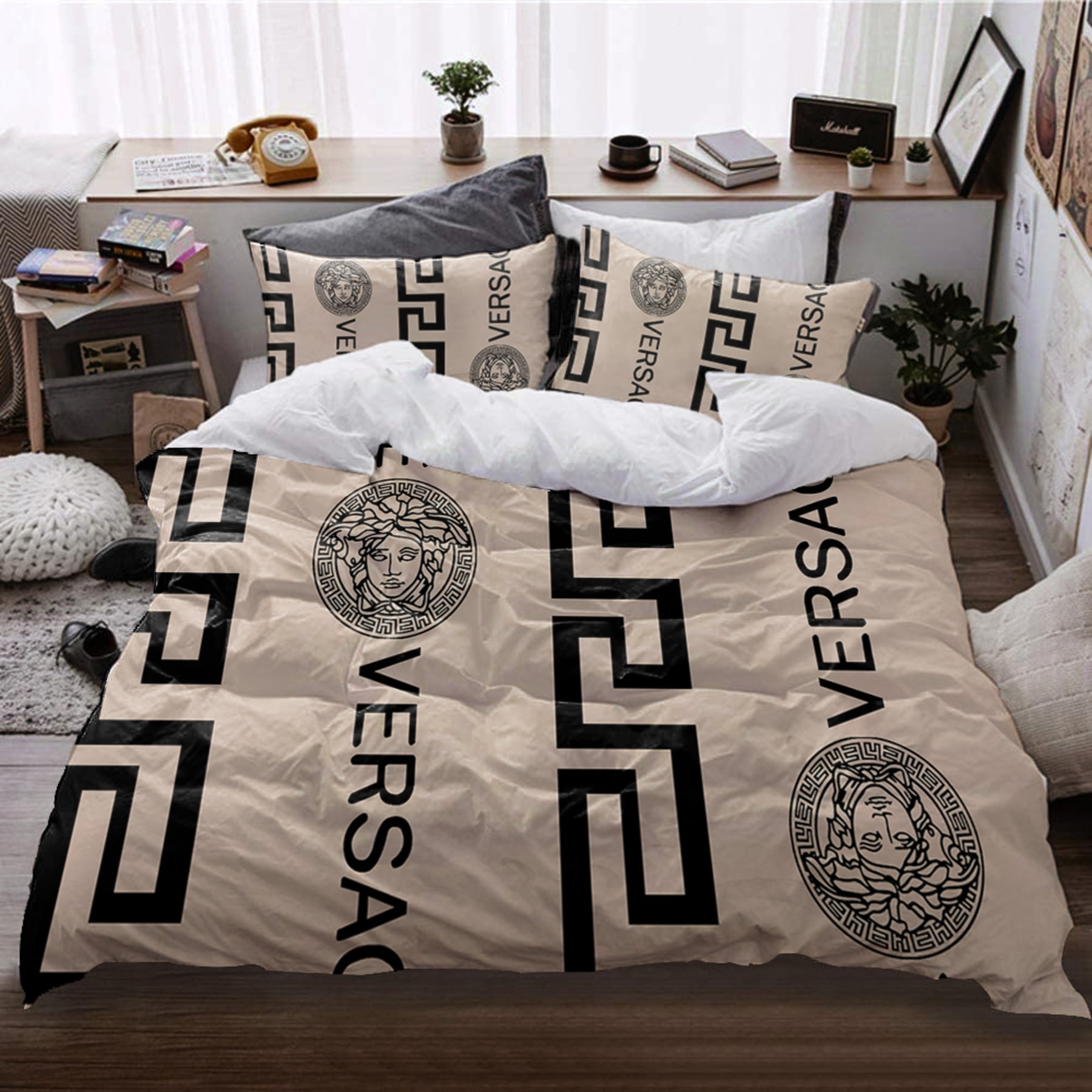 Luxurious 3-Piece Beige Duvet Cover Set with Black Greek Key Pattern ...