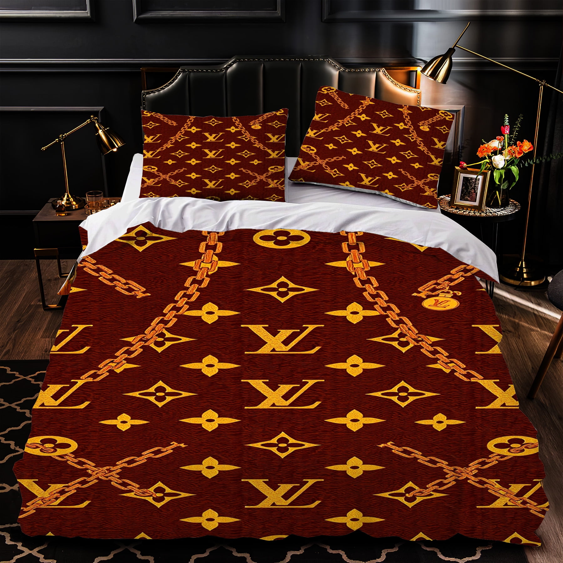 Luxurious 3-Piece Duvet Cover Set - Bold Burgundy with Gold Initials ...