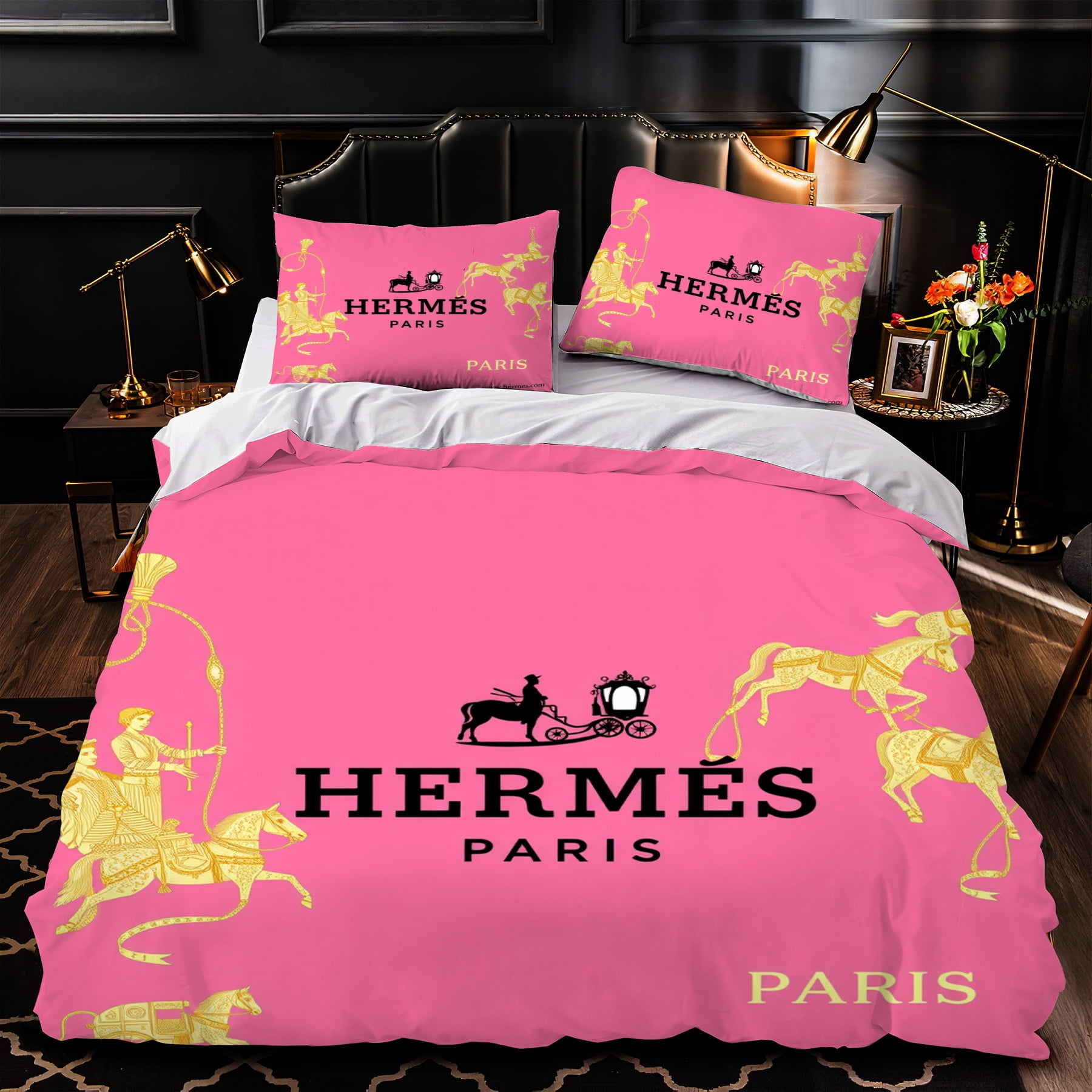 Luxurious 3-Piece Duvet Cover Set with Pink Bedspread & Golden Horse ...