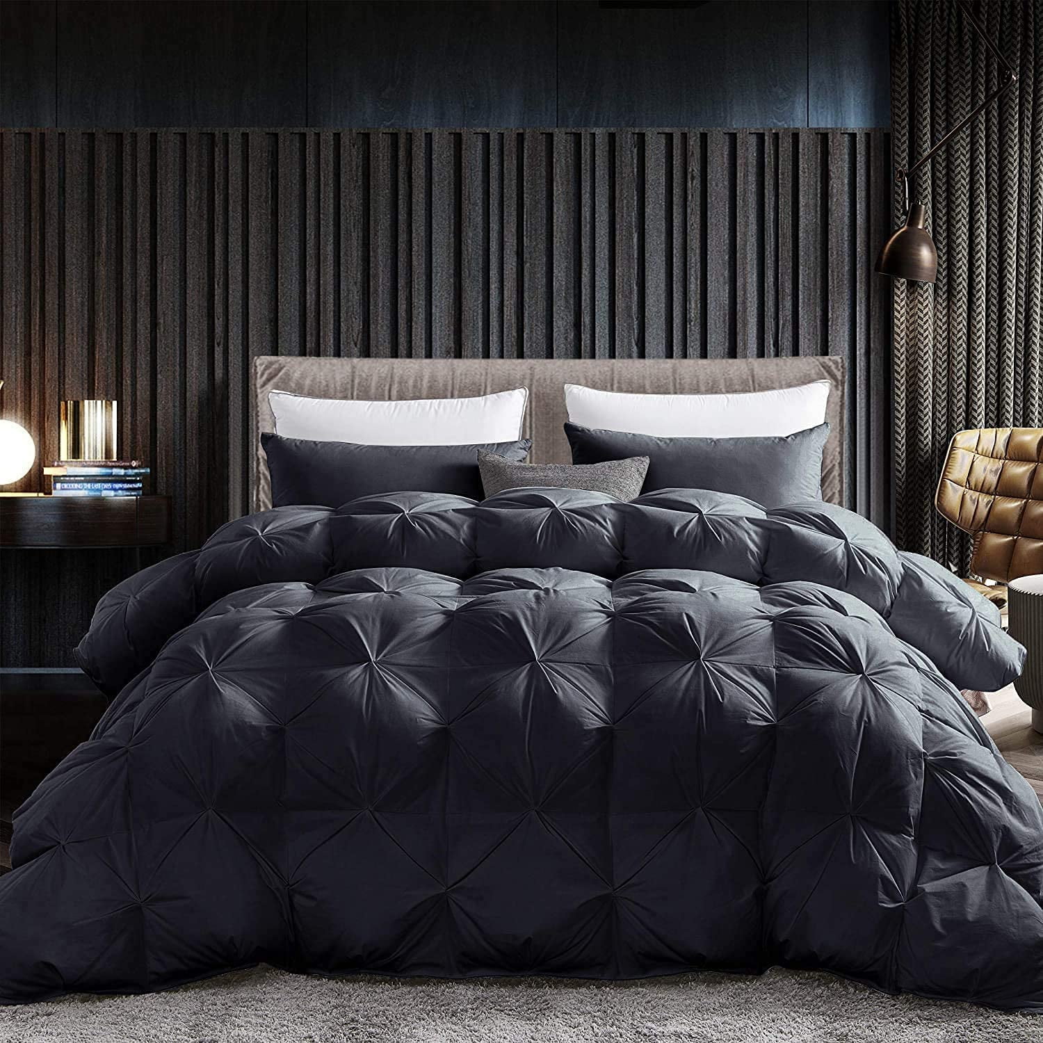 Luxurious Goose Down Feather Fiber Comforter, Exquisite Pinch Pleat ...