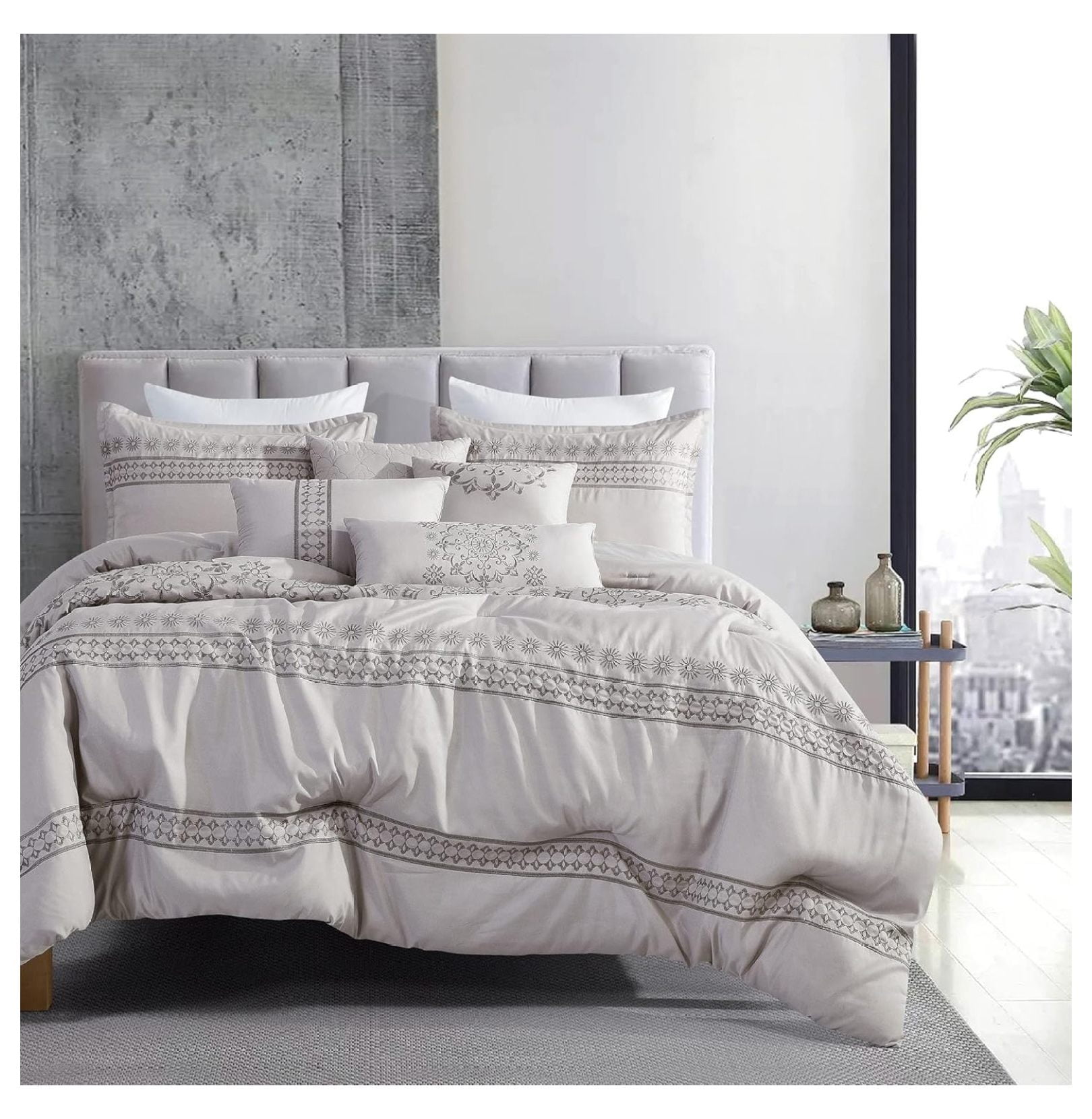 Luxury 7 Piece Full/Queen Comforter Set with Shams Cushions, Modern ...