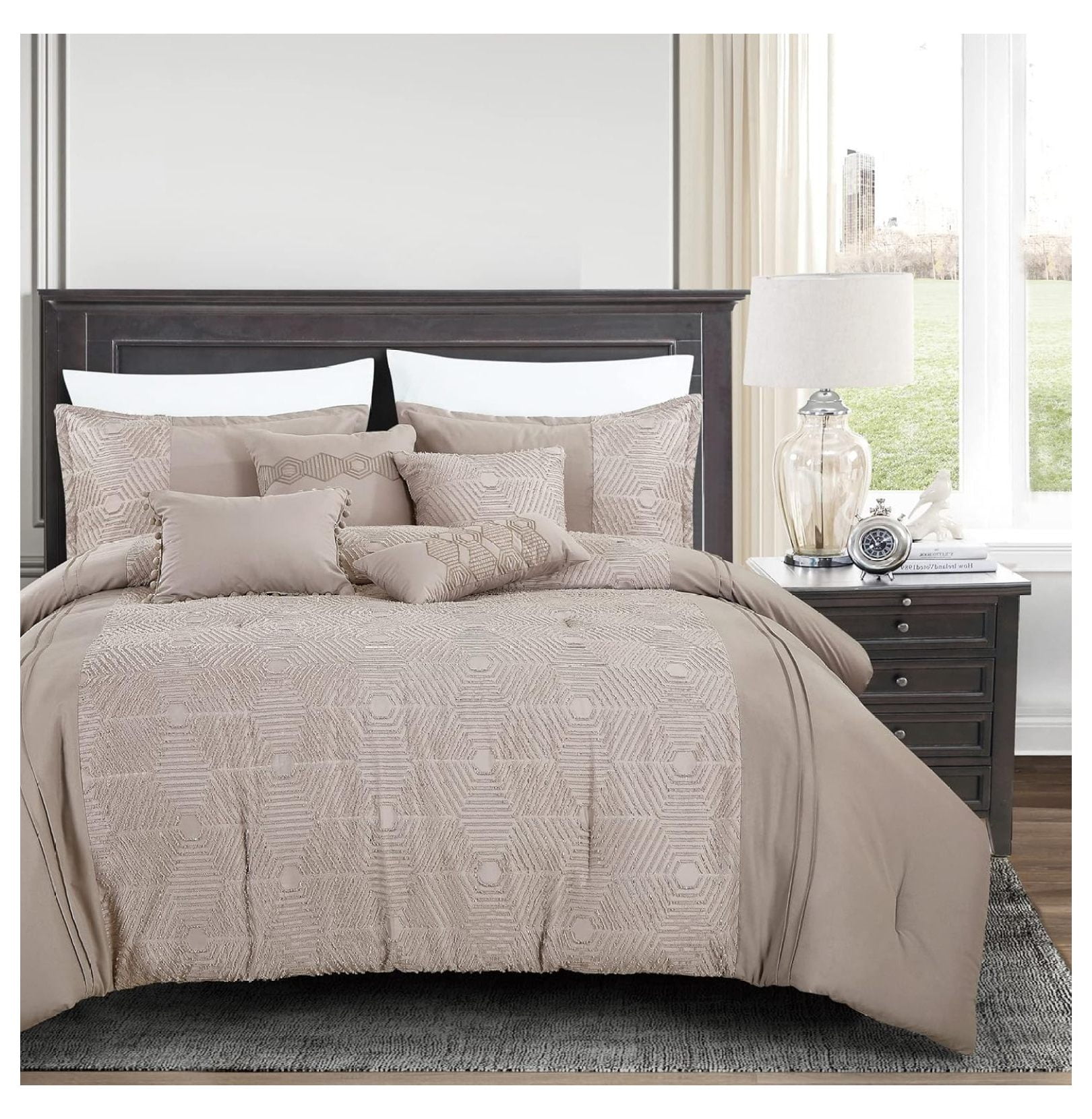 Luxury 7-Piece Full/Queen Comforter Set w/Shams Cushions, Modern Bright ...