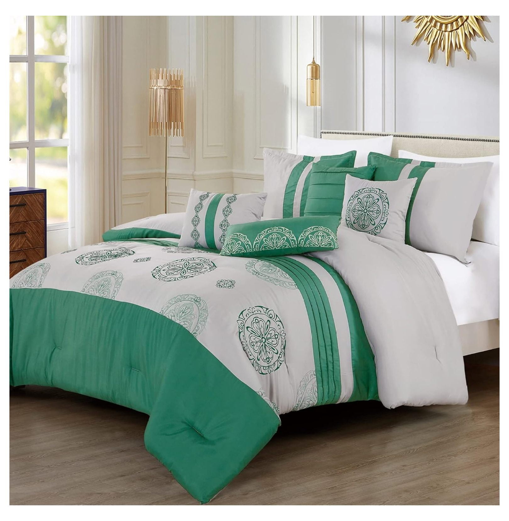 Luxury 7-Piece Full/Queen Comforter Set w/Shams Cushions, Modern Bright ...