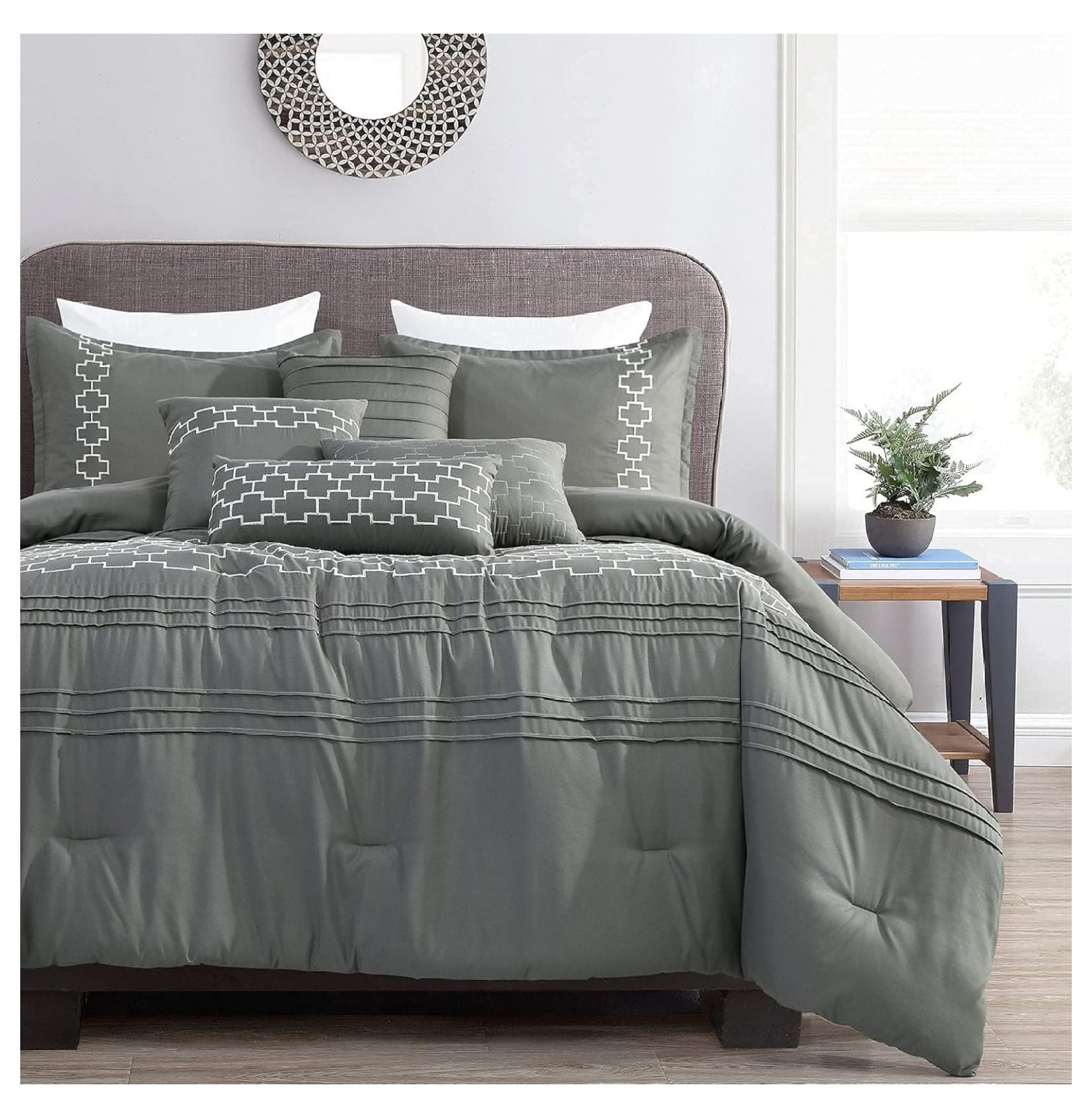 Luxury 7 Piece Full/Queen Comforter Set with Shams Cushions, Grey White ...