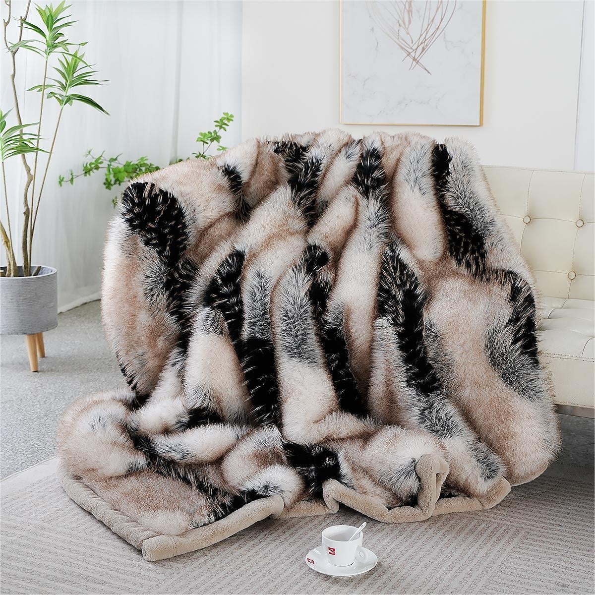 Luxury Beige Faux Fur Throw Blanket Long Pile 50"x60" Super Warm Thick ...