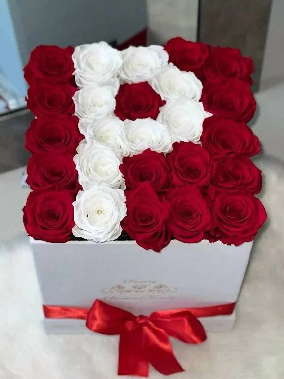 Luxury Diamond Flowers Beverly Hills Personalized 25 Preserved Roses ...