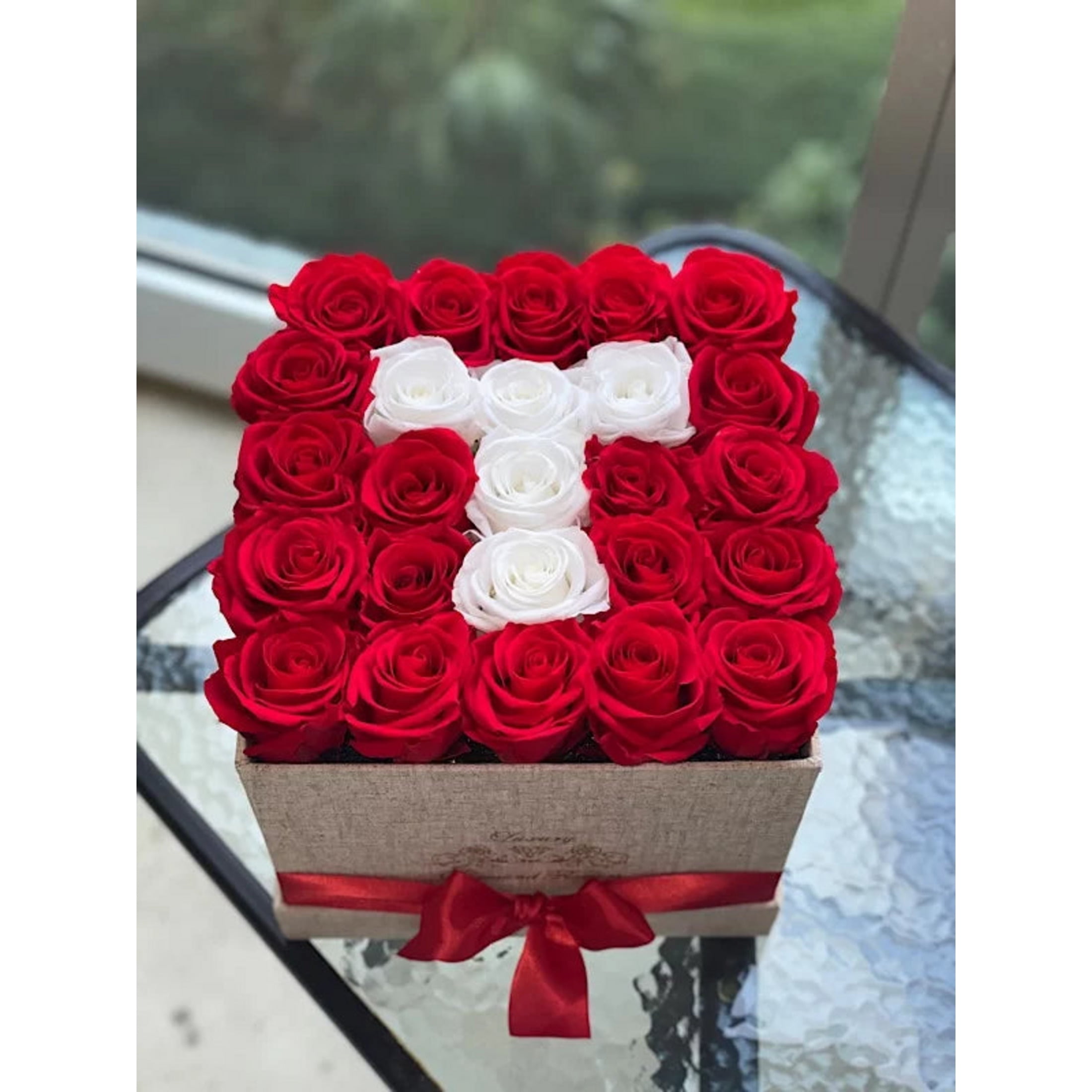 Luxury Diamond Flowers Beverly Hills Personalized 25 Preserved Roses ...