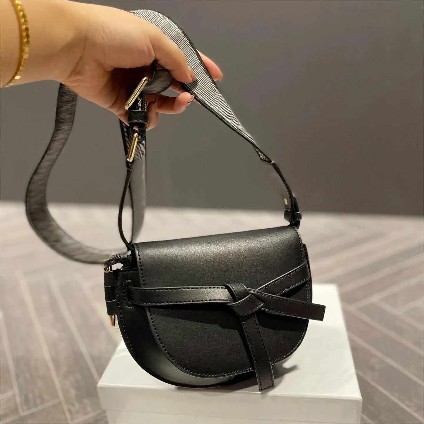 Luxury Leather Brand Gate Shoulder Bag Real Skin Chain Black Handbag ...