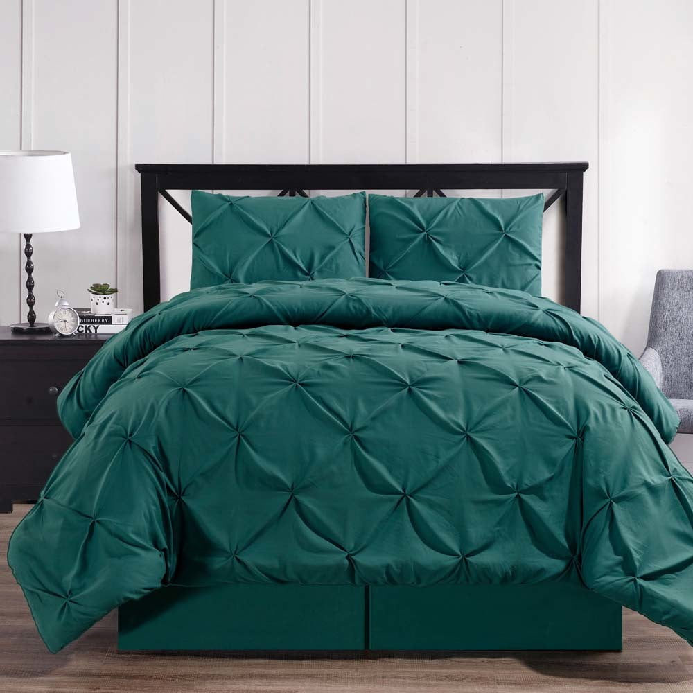 Luxury Oxford Pinch Pleated Down Alternative Comforter Set With Bed ...